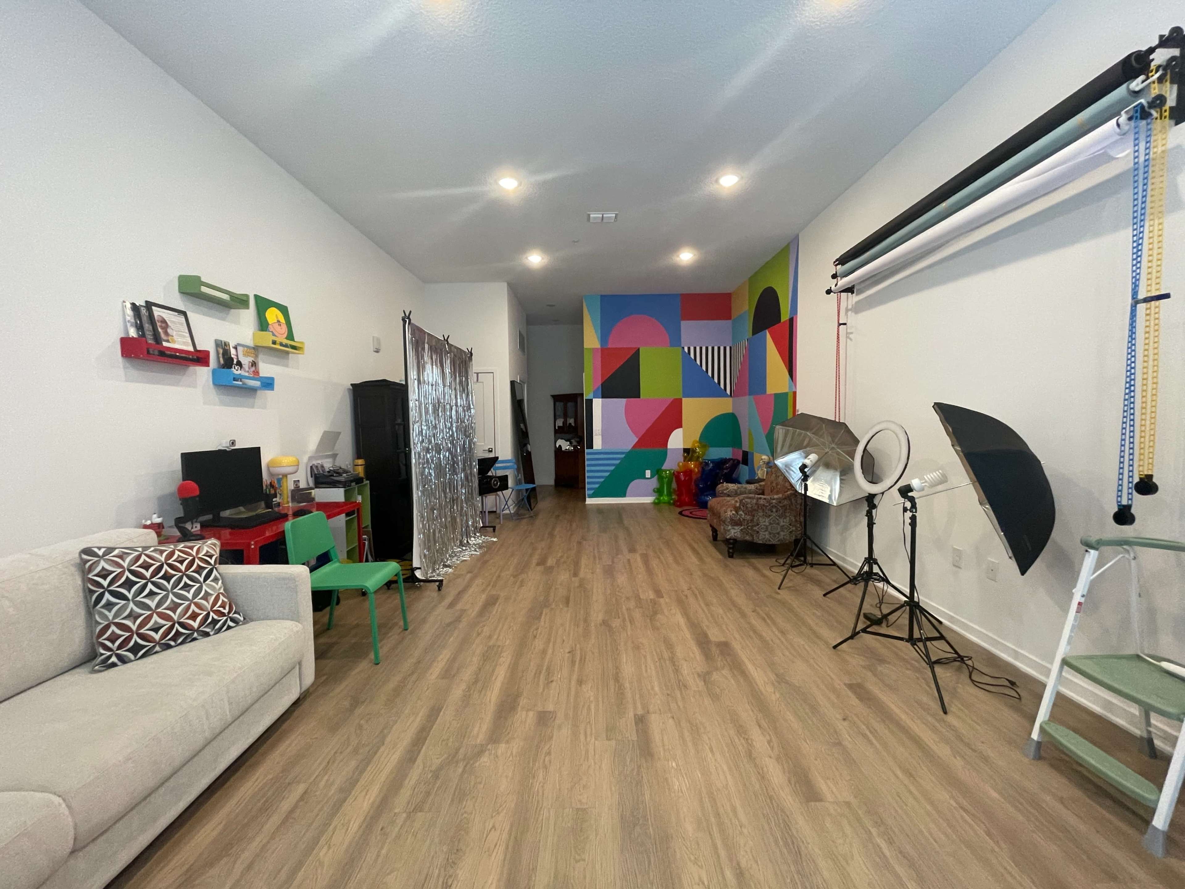 Haifun Studio | Orlando's Colorful Fun Accessible Studio, Orlando, FL ...