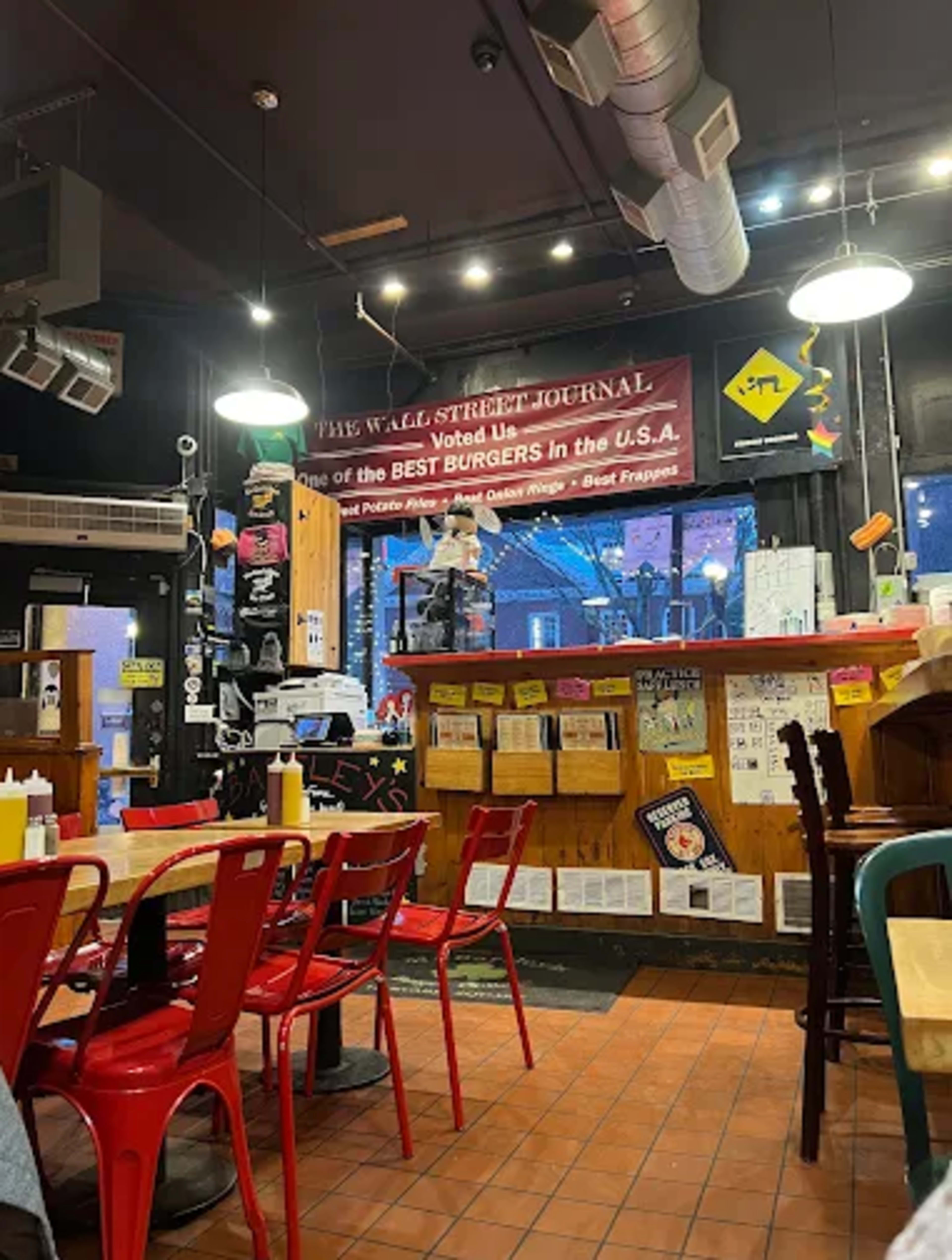 Mr Bartley's Burger Cottage | Iconic casual restaurant in Harvard ...