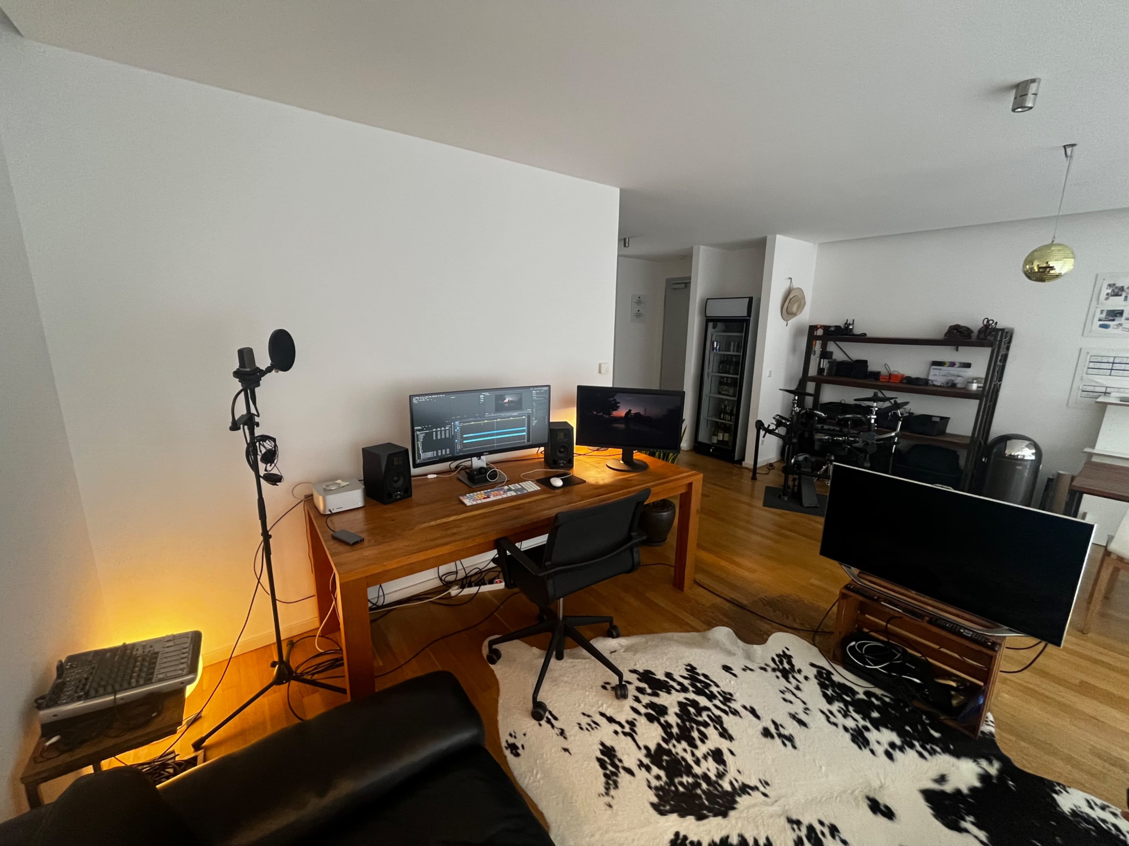 Editing / Post production / Production office - Post production suites ...