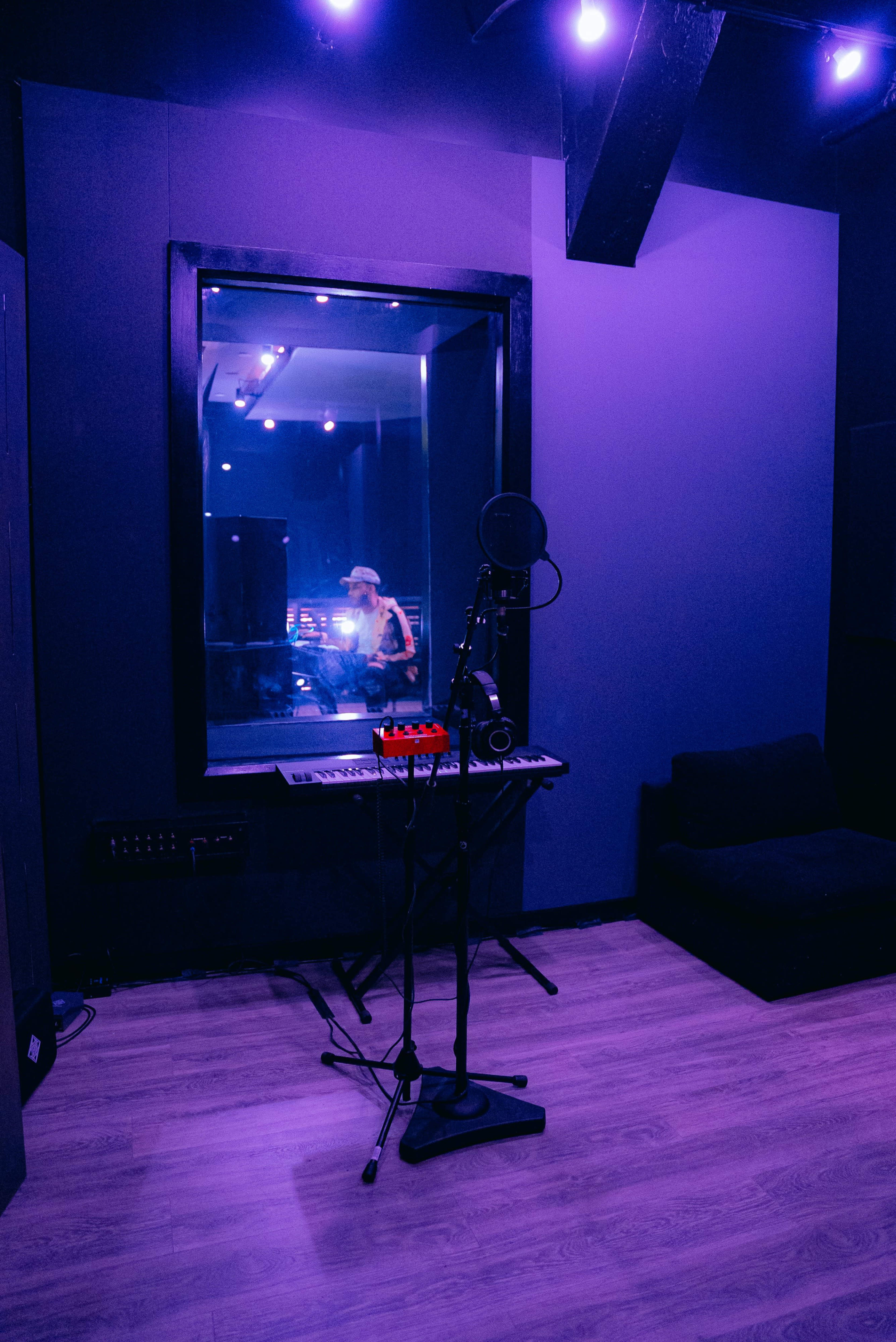 Midtown High-End Recording Studio, New York, NY | Production | Peerspace