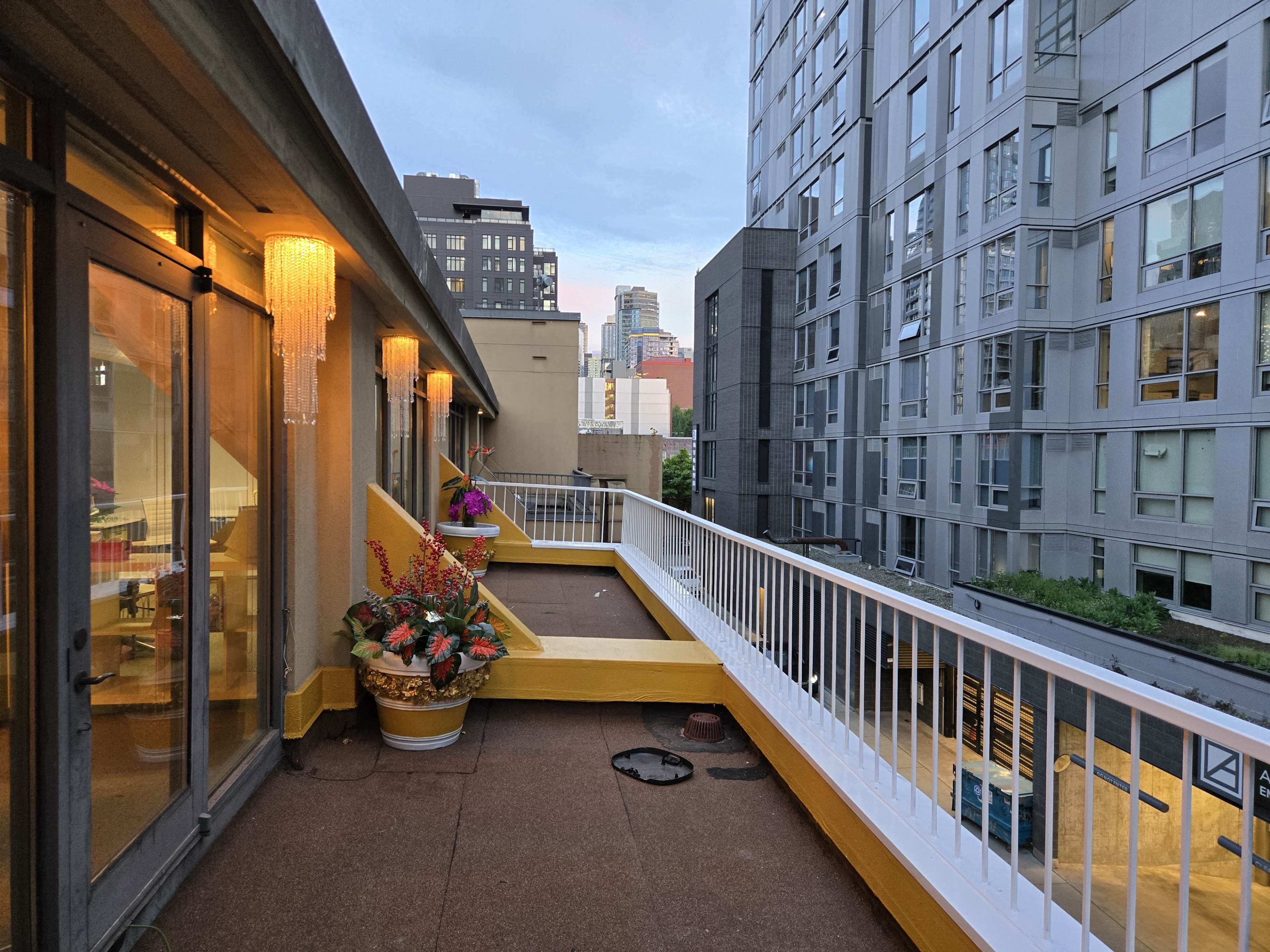 Sky Palace Summit | Pike Market Executive Oasis – Sky Palace Summit ...