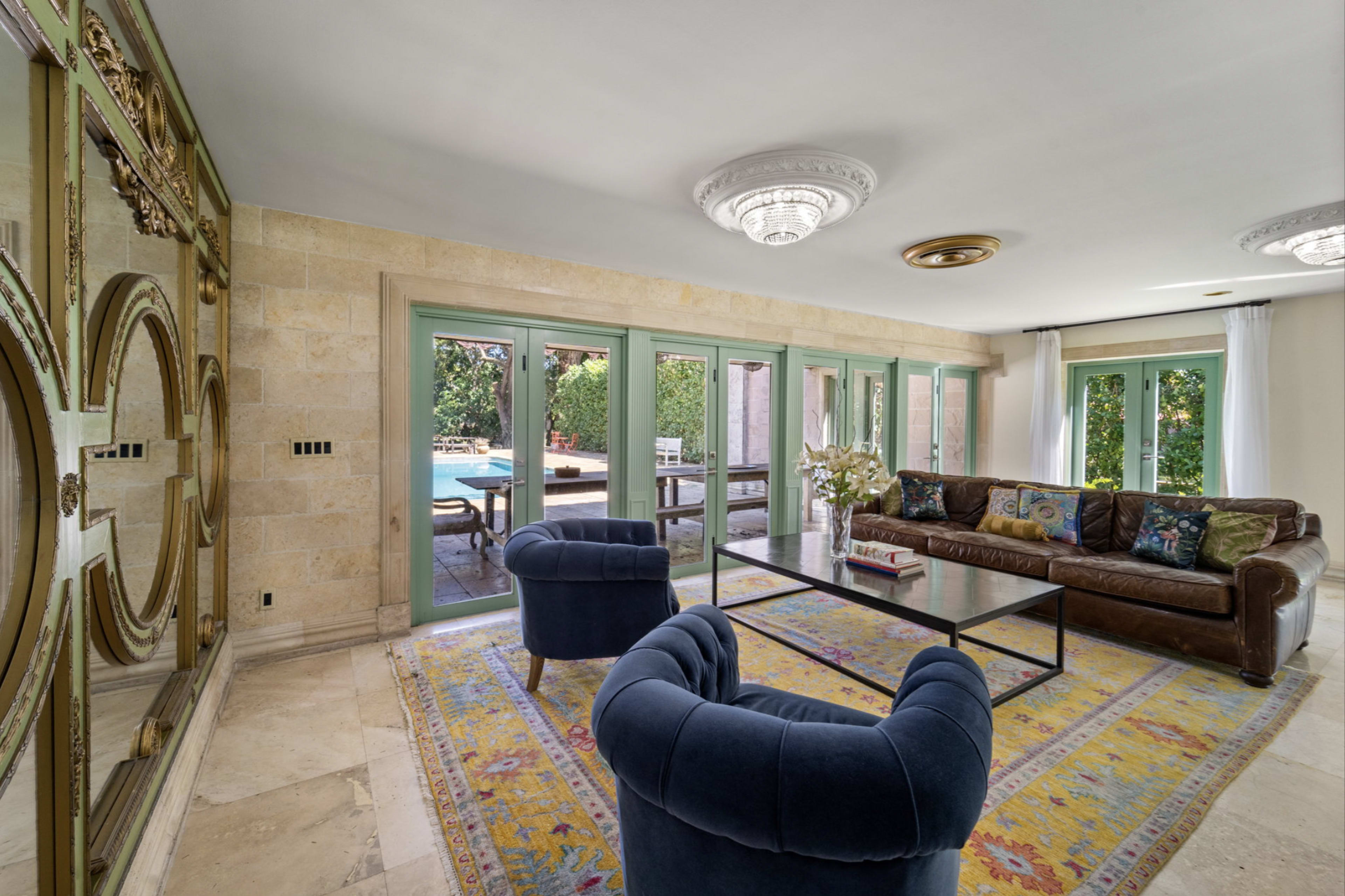 Aposentos | Villa Roma, Miami, FL | Off-Site | Peerspace