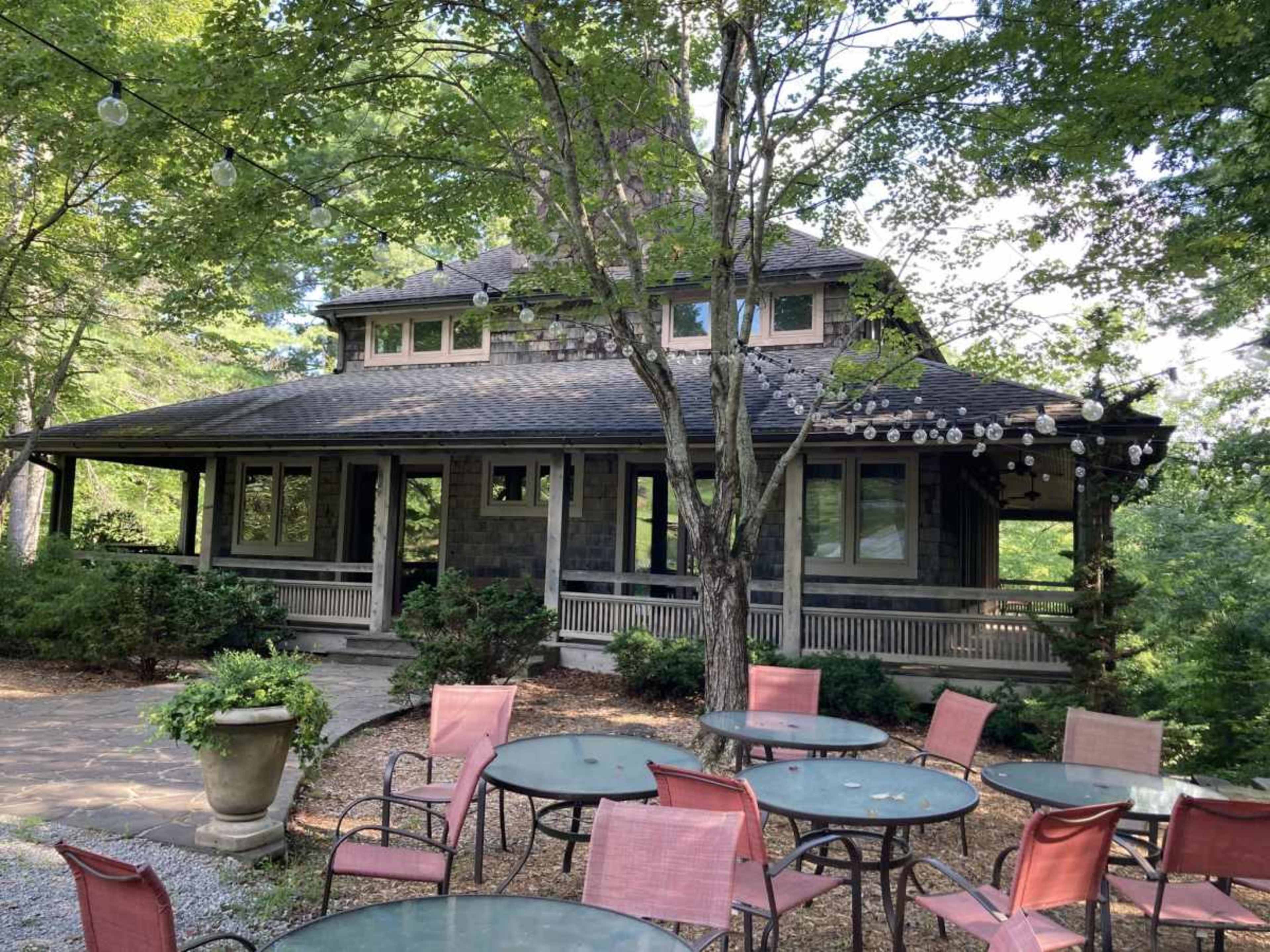 Splendor Mountain | Picturesque event venue nestled in the wooded North ...