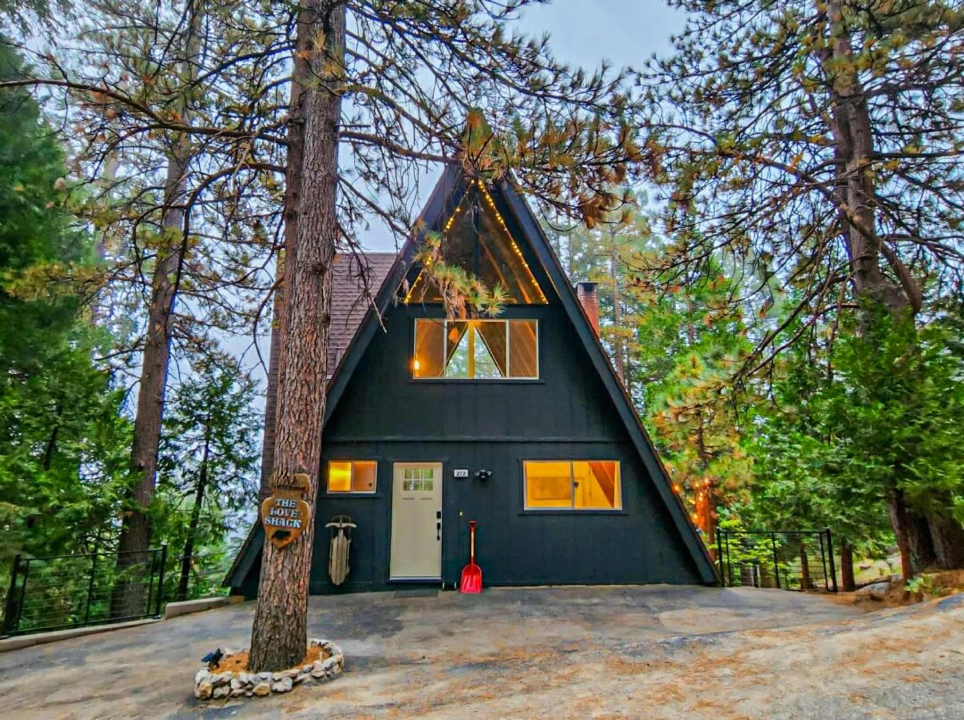 Tree-Frame - A Treehouse A-Frame - Lake Arrowhead, Lake Arrowhead, CA ...