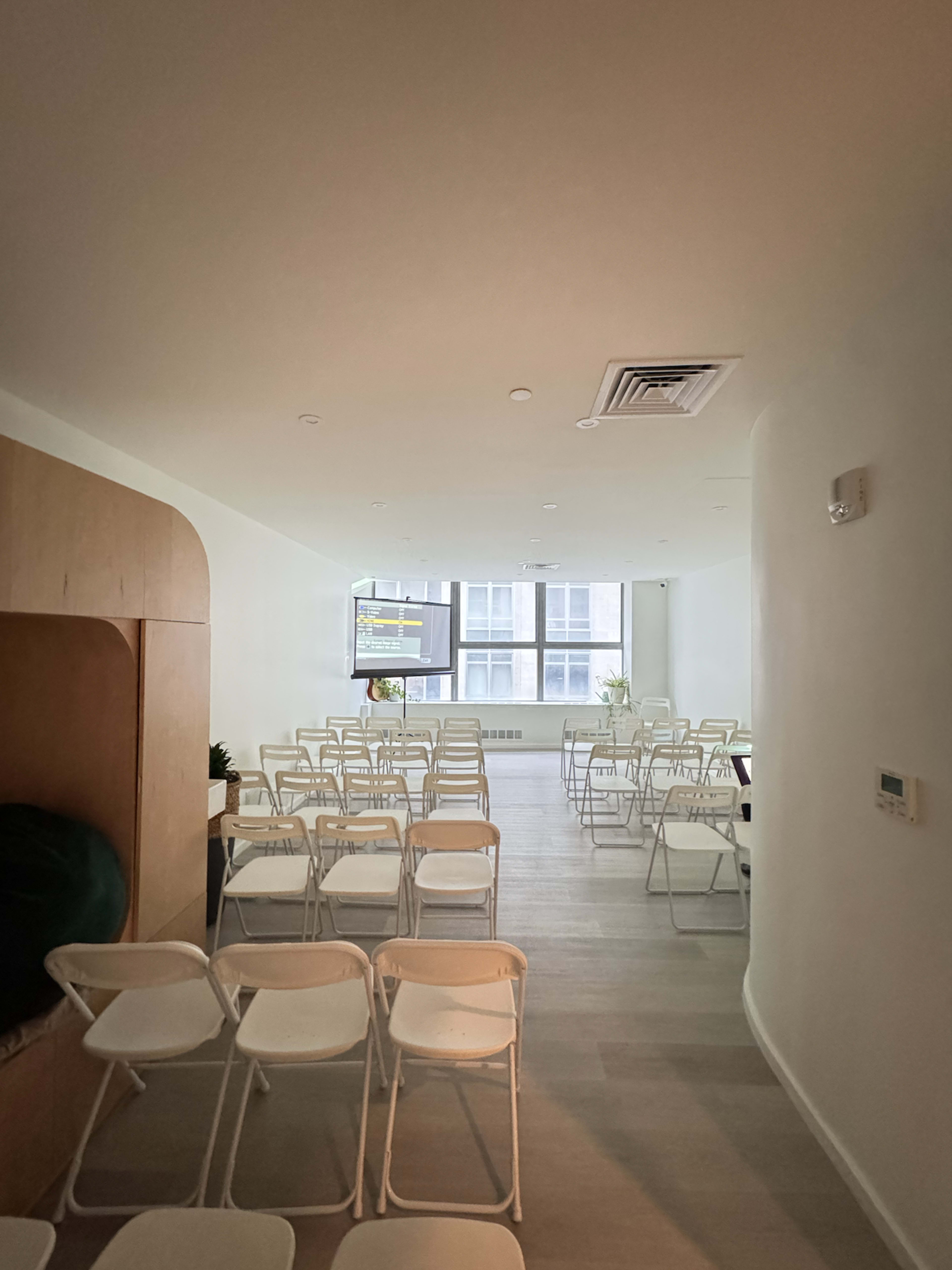FiDi Creatives | Meeting Room 4- in a Modern Versatile Event Space, New ...