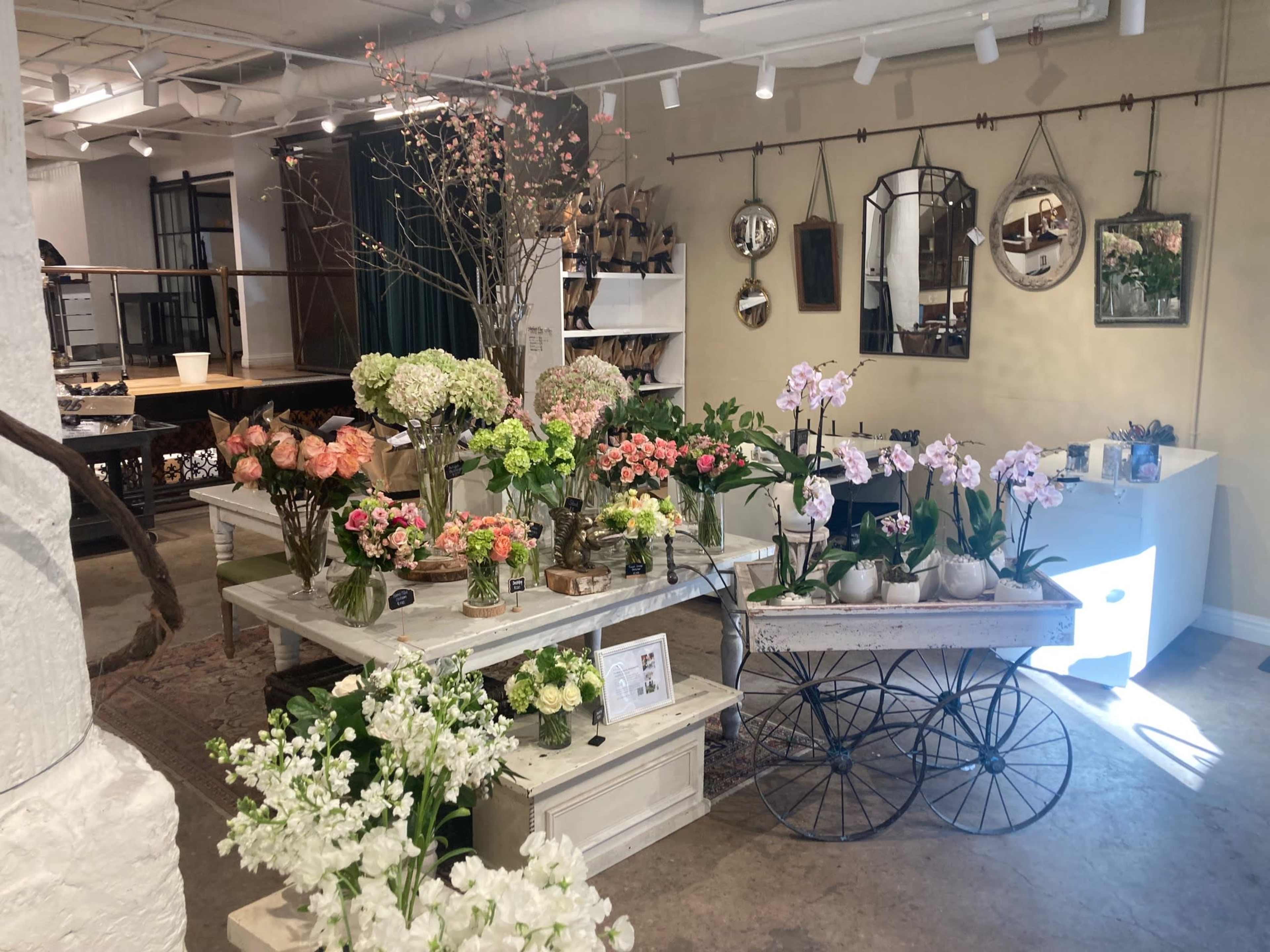 Downtown retail florist shop and studio, New York, NY | Event | Peerspace