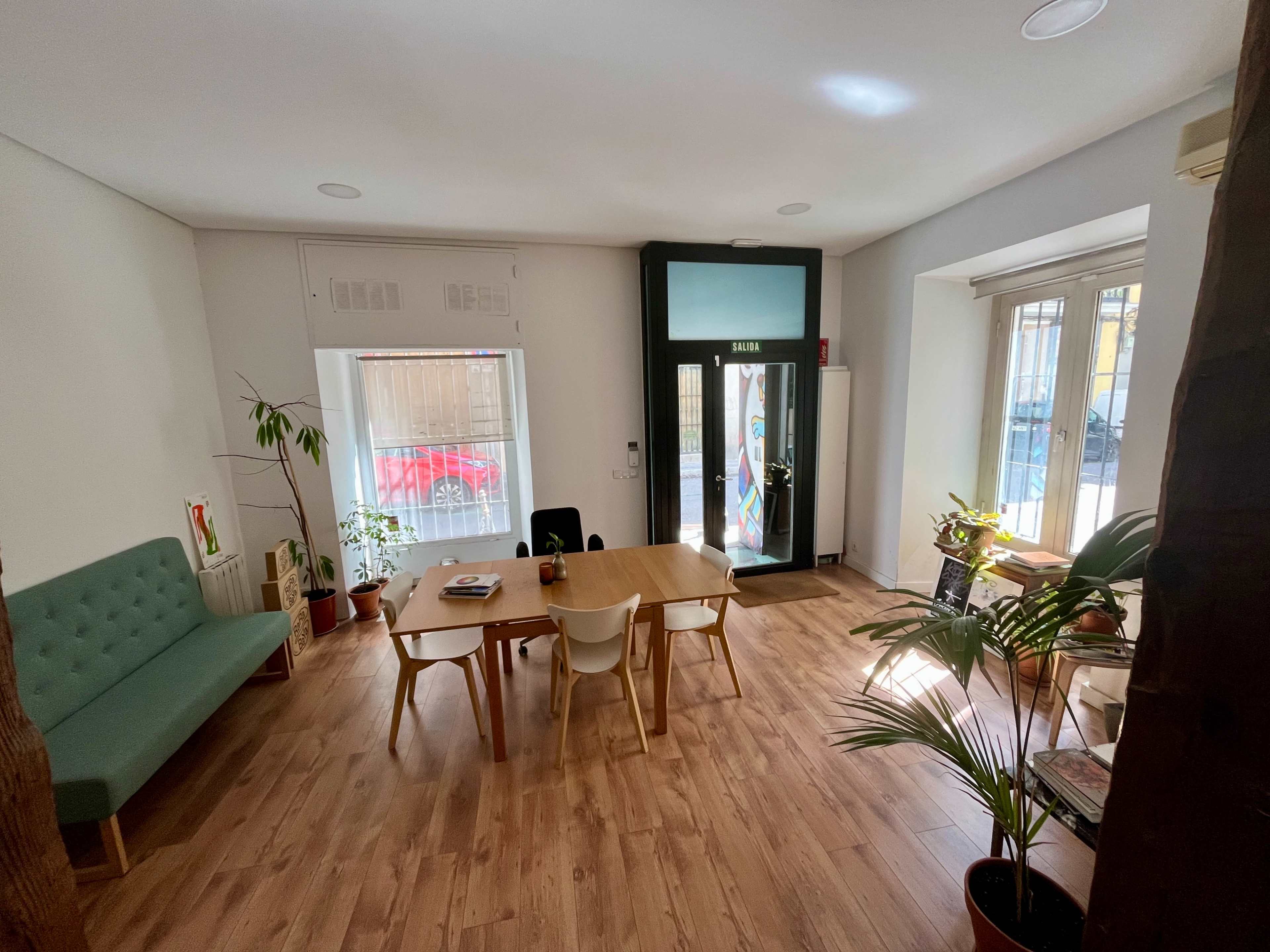 Espacio amplio, luminoso y flexible en el corazón de Madrid. ideal para ...