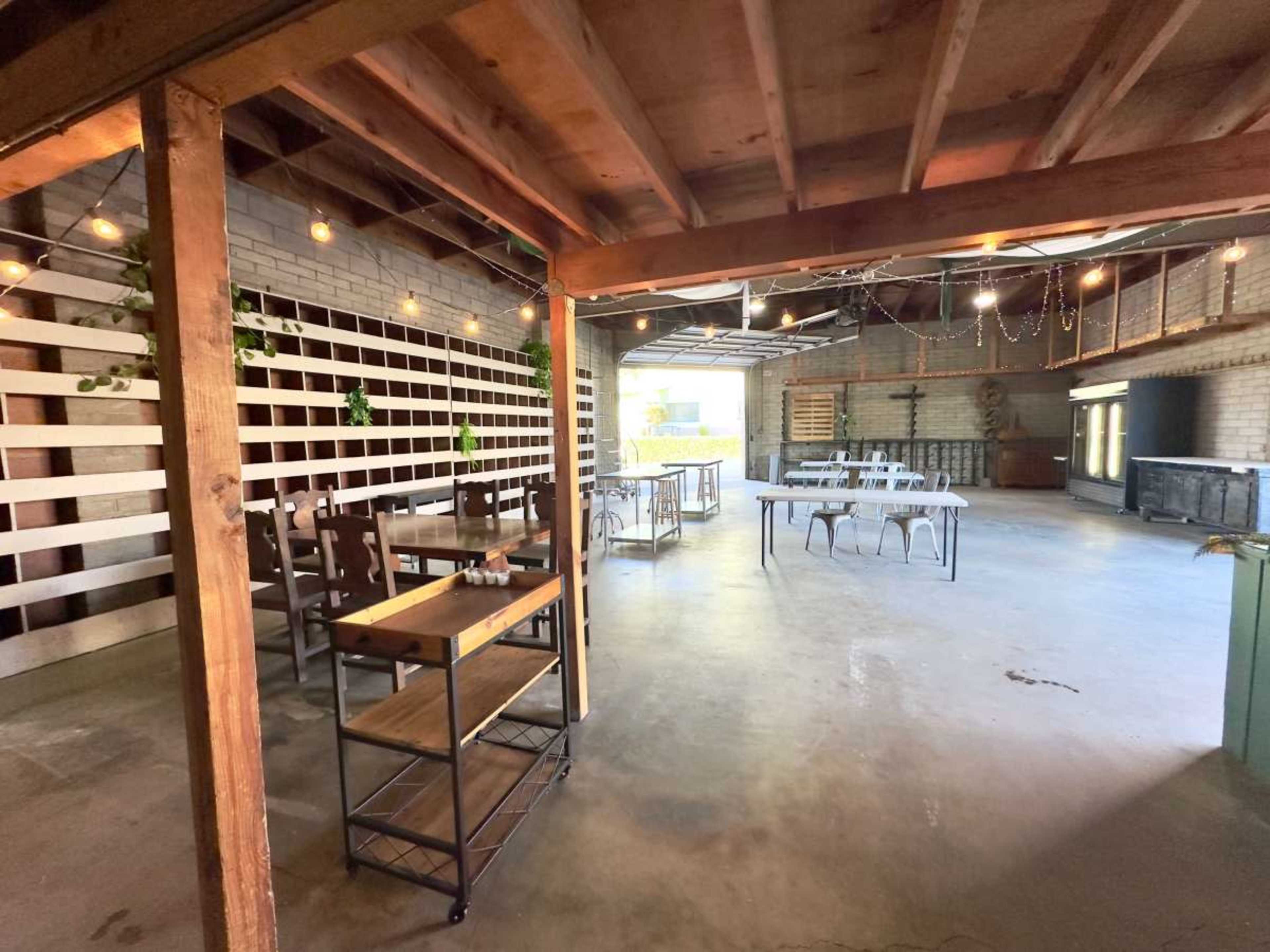 Floral Studio & Warehouse with Patio Near Downtown La Mesa, La Mesa, CA ...