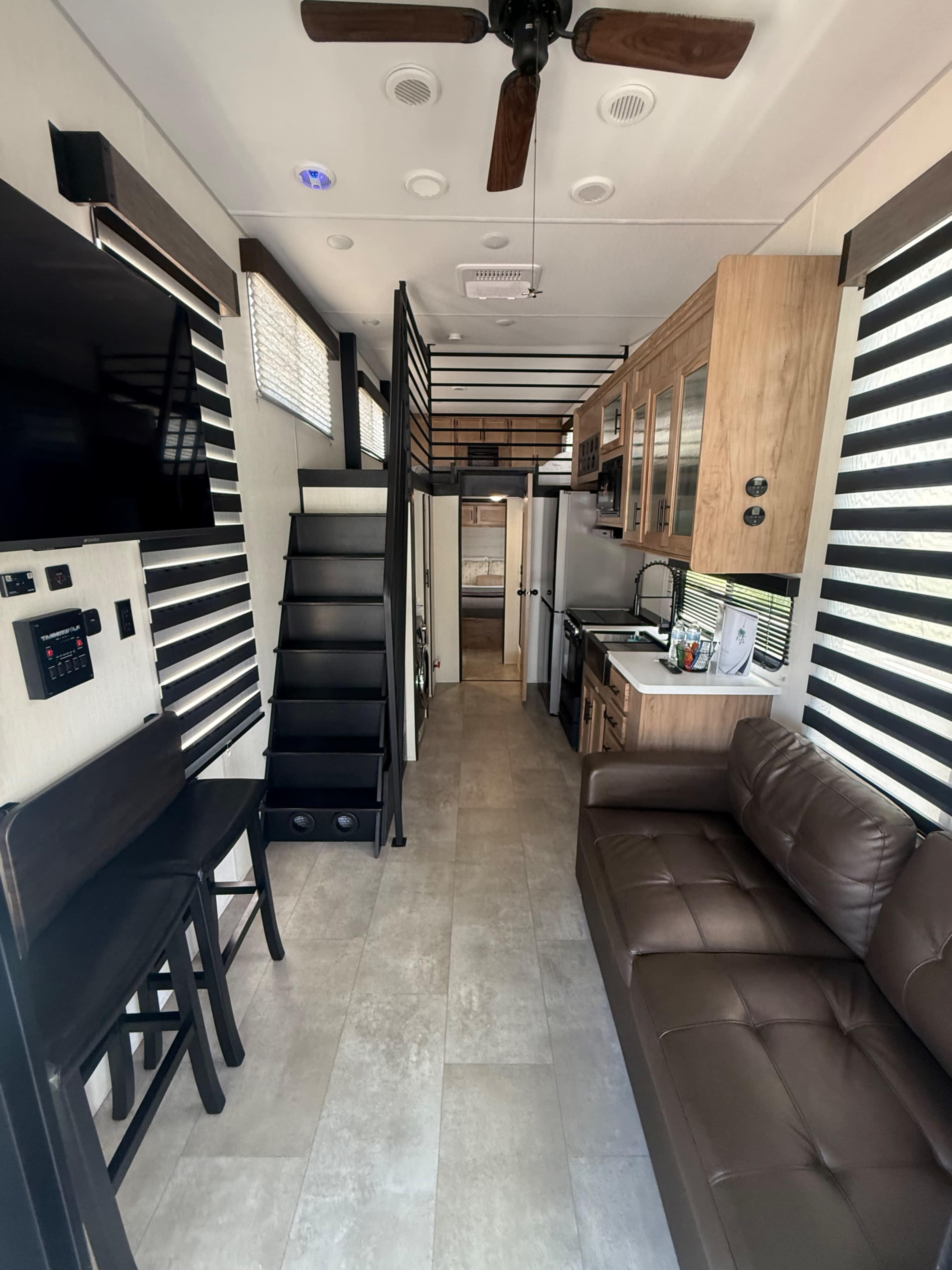 Creative Studio, Office Pod, or Content Space - Modern Tiny Home on ...