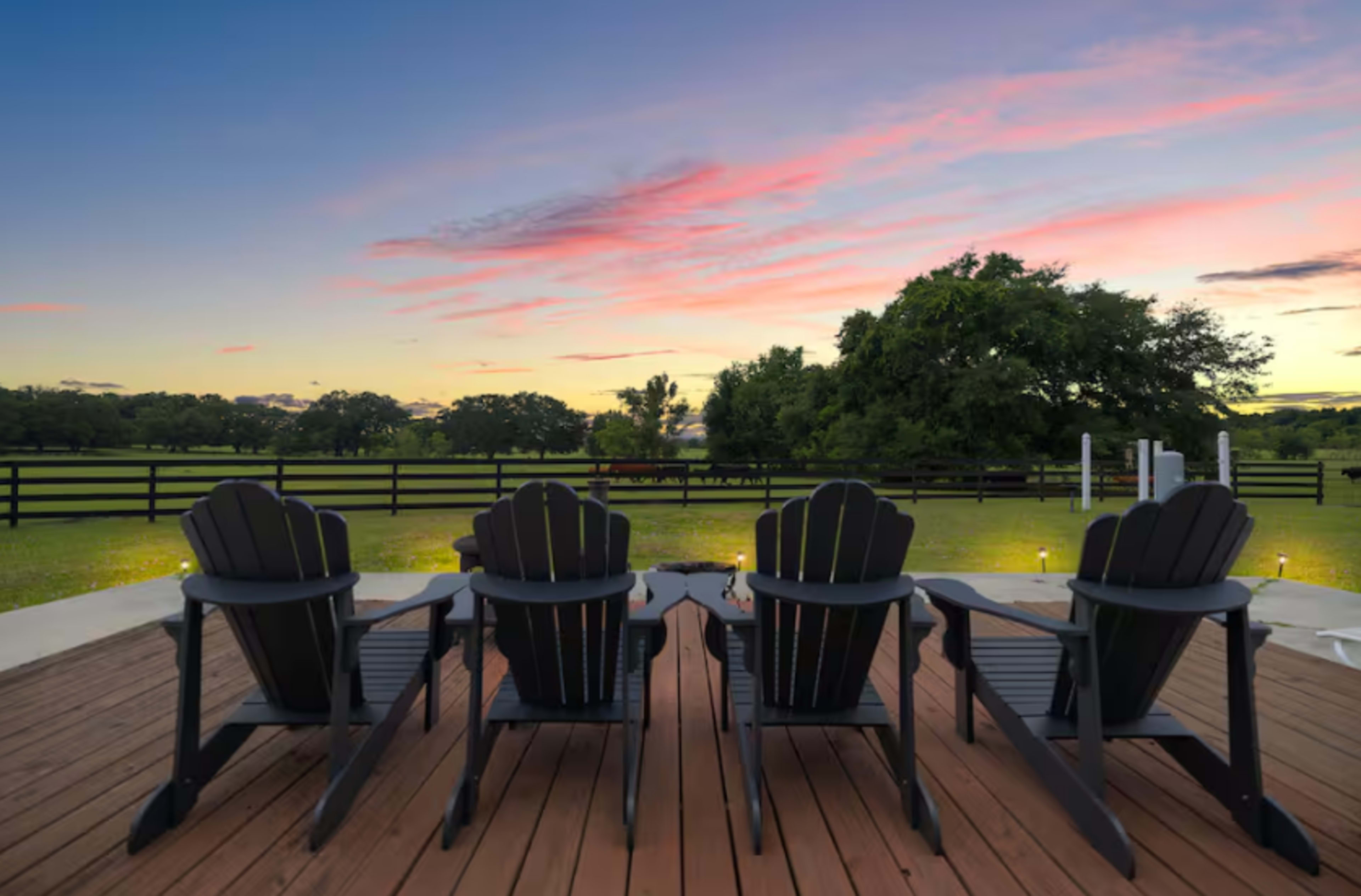 Ranch Home With Beautiful Pastures, Morriston, FL | Event | Peerspace