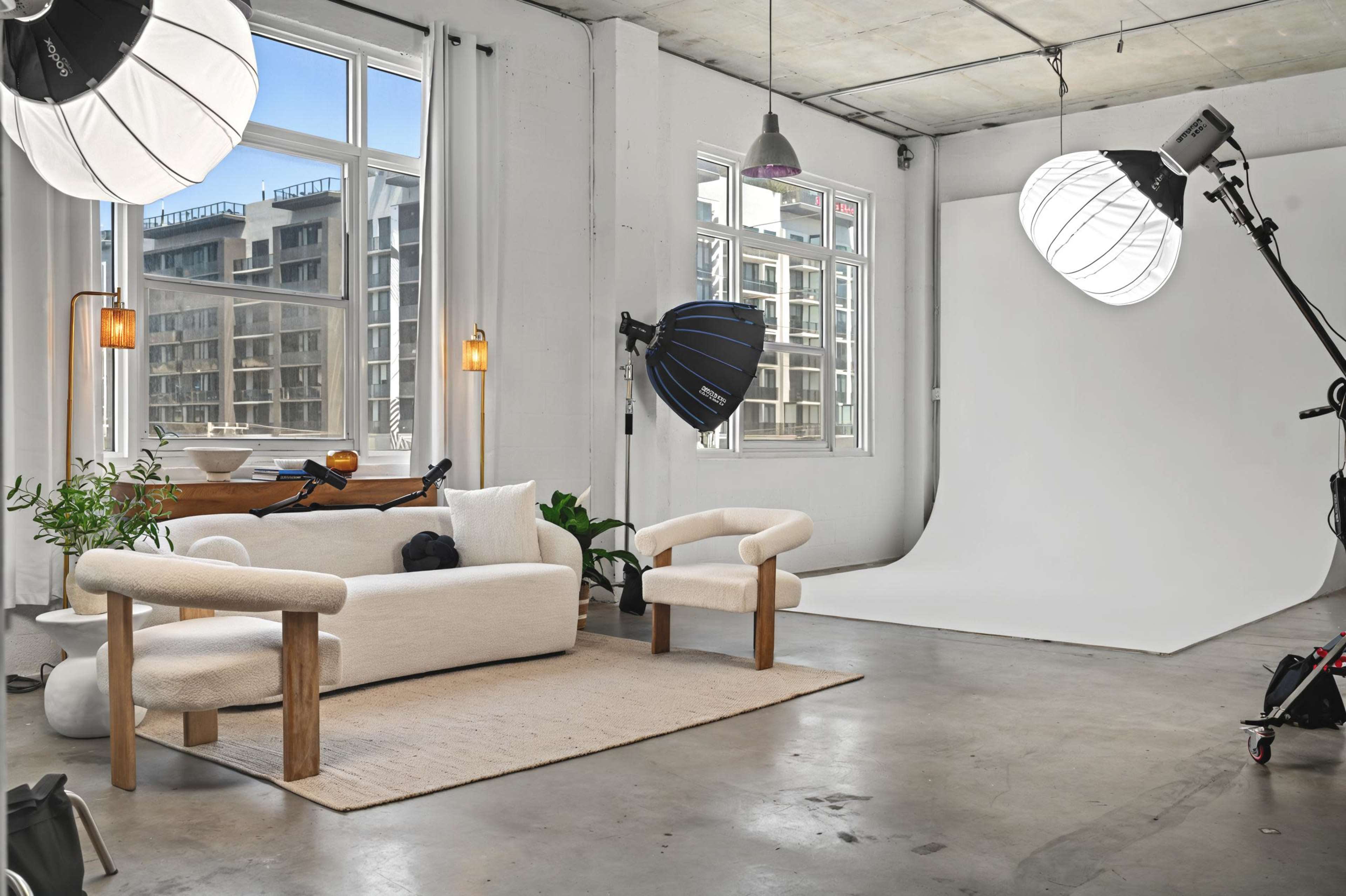 unCommon Studios | Video, Podcast & Photography, Multi-Set Wynwood Loft ...