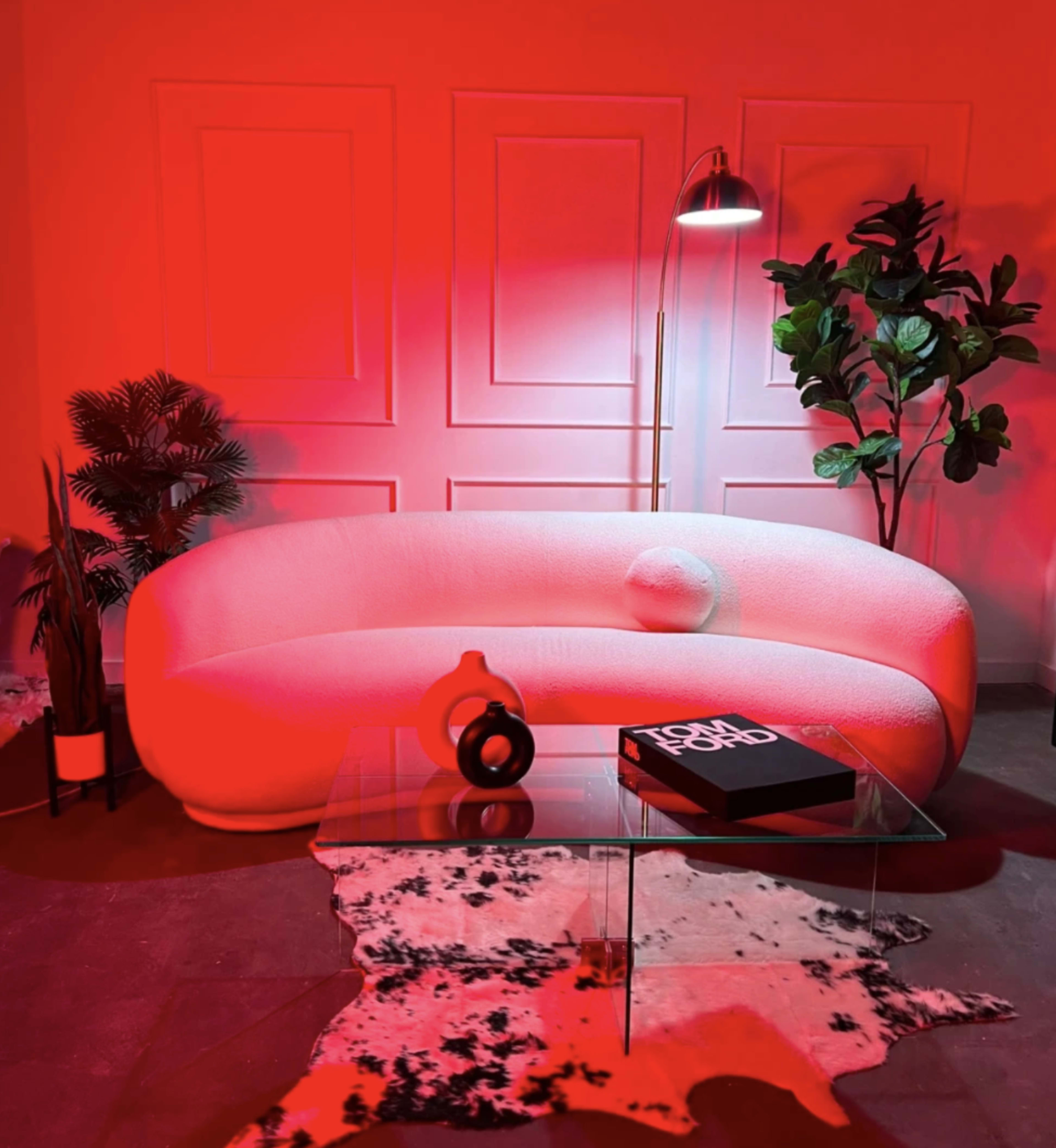 The Tom Ford Set – Modern, Sleek, and Editorial-Ready, miami, FL ...