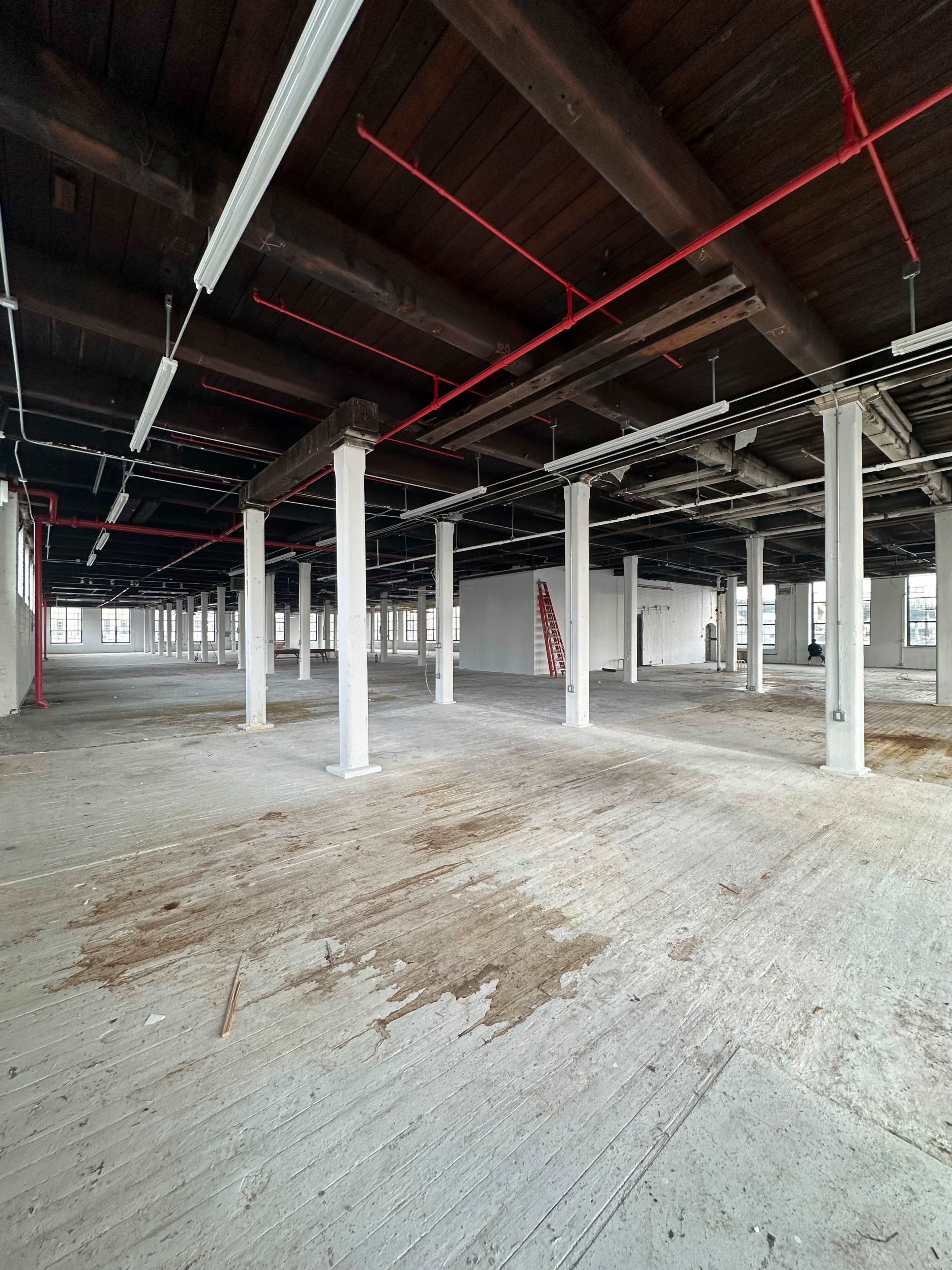 Studio Loft Raw Space (20,000 sq ft), Brooklyn, NY | Event | Peerspace