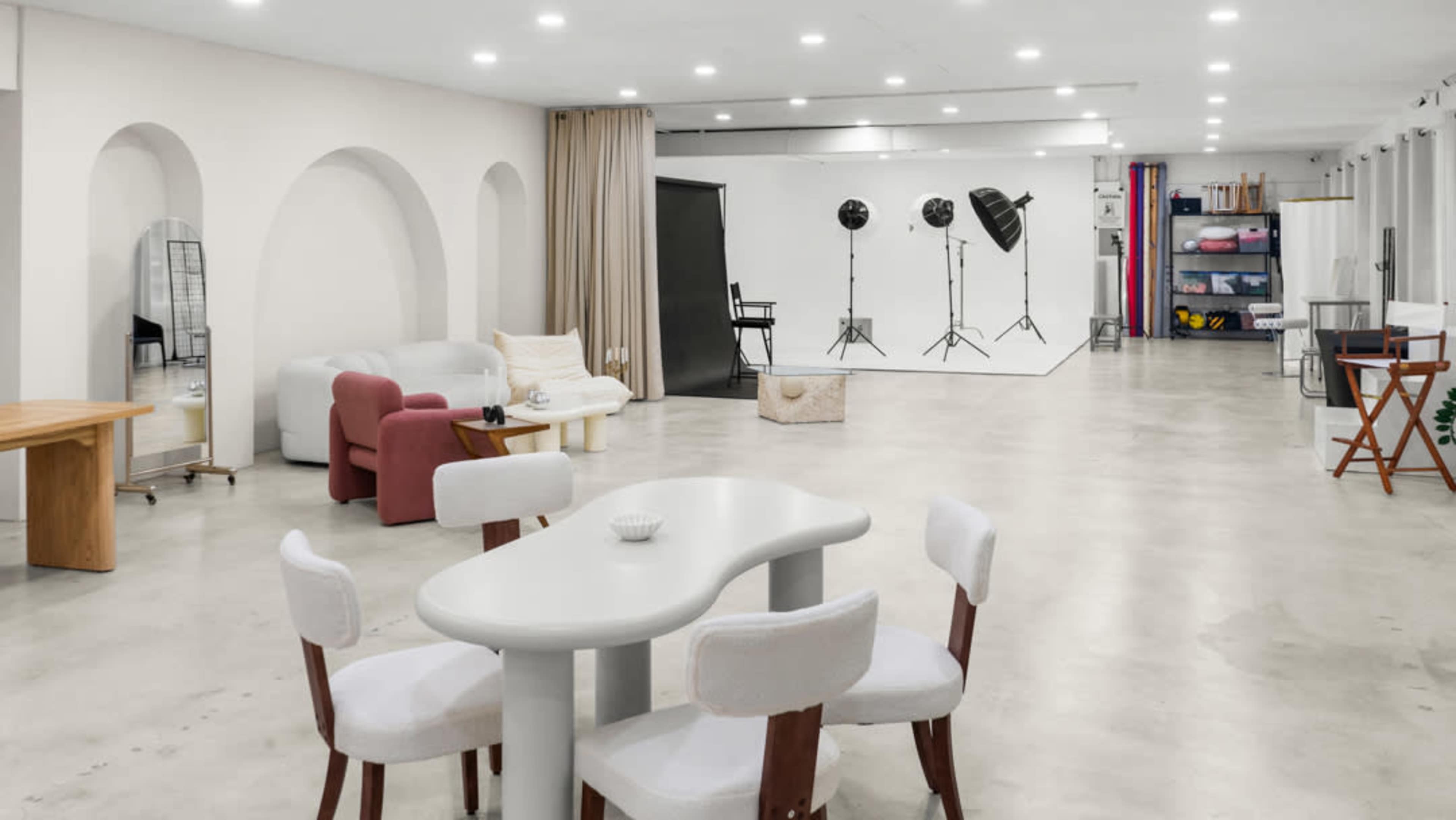 Creative Canvas Photo Studio Miami | 3000 sq ft Luxury Venue: Perfect ...