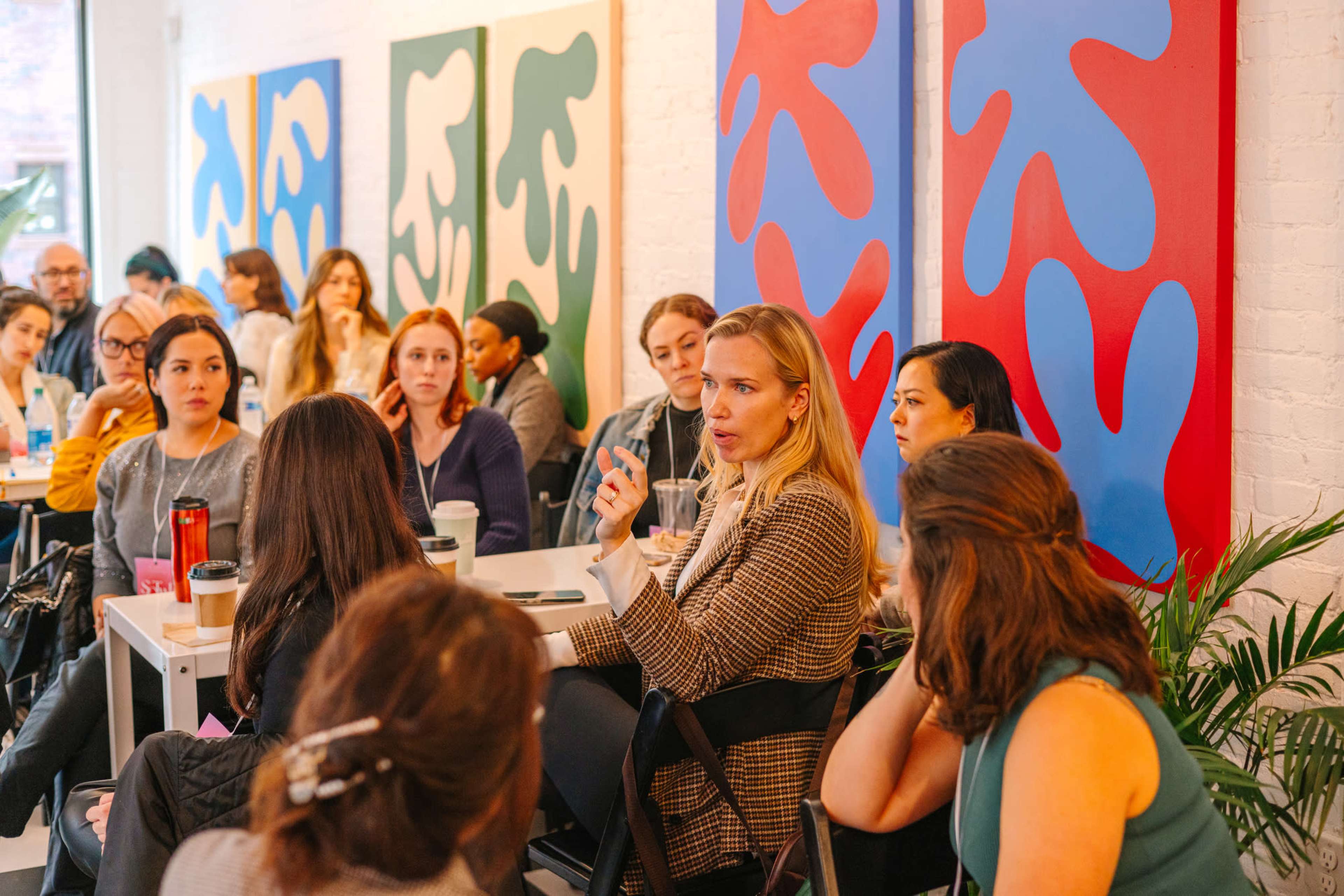 Bright Modern Storefront for your next Meeting, Brooklyn, NY | Off-Site ...