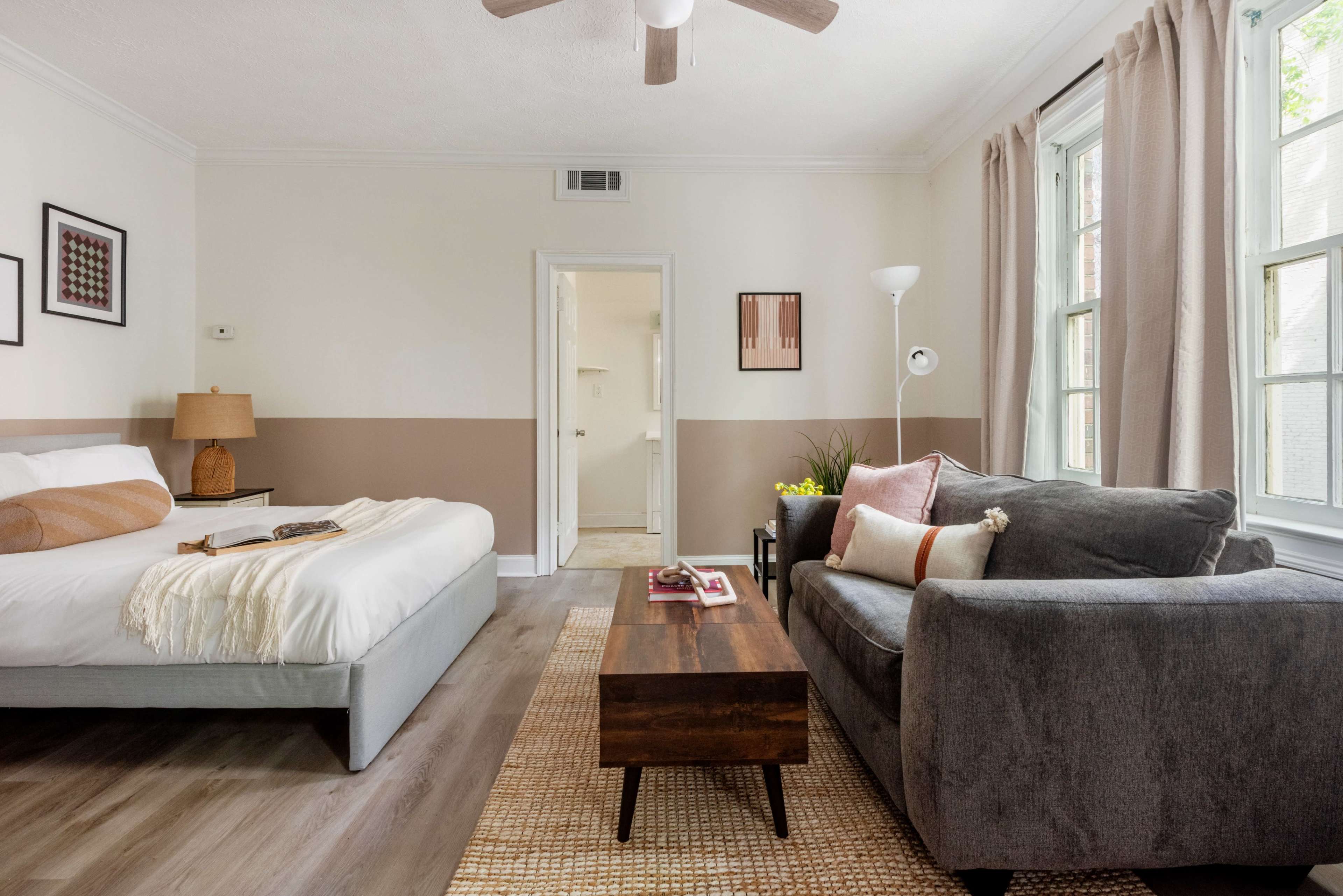 Parkfront Haven - Piedmont Park's Studio Gem, Atlanta, GA | Production ...