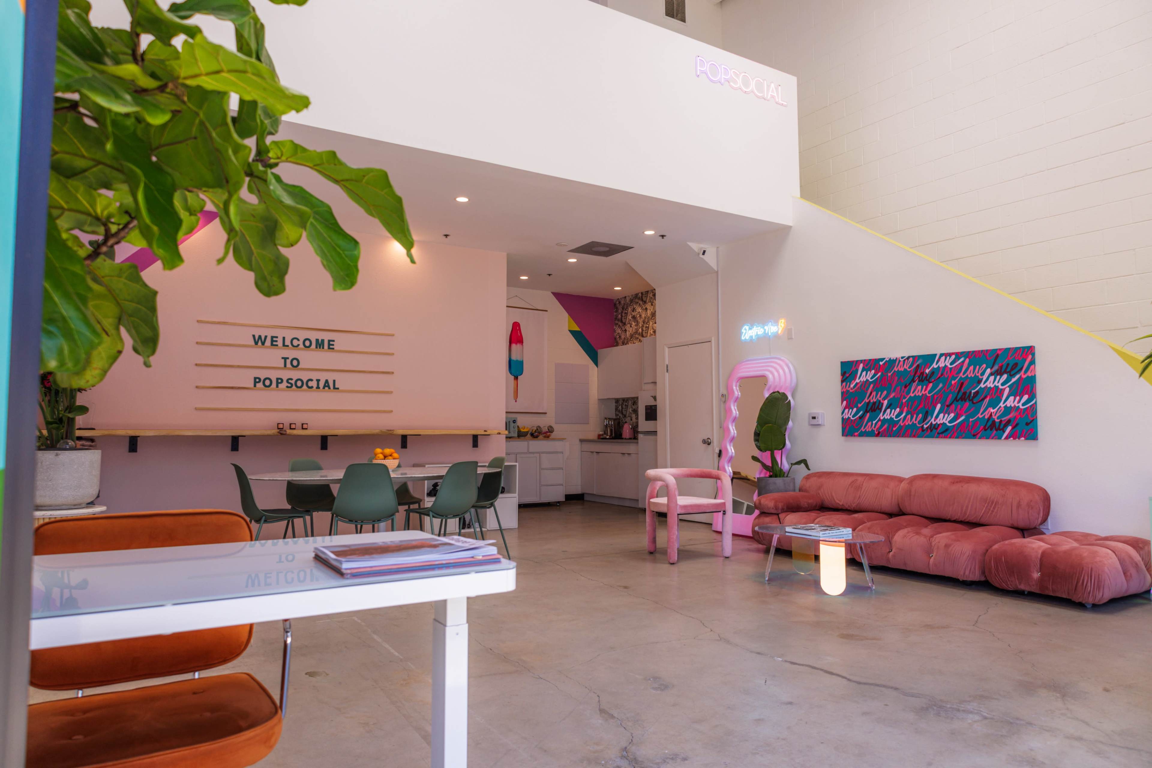 POPsocial | Bright Creative Venice Loft - Photo/Video Studio & Community Space, Venice, CA ...