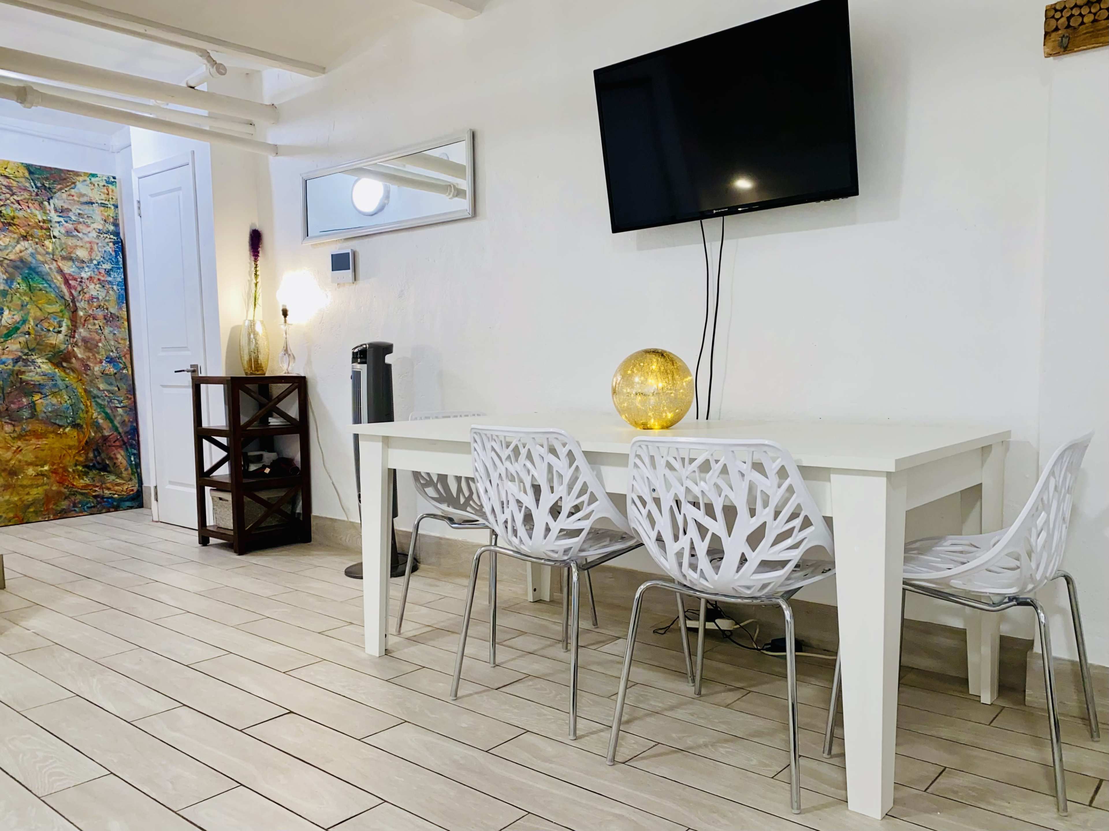 Pop-up West Village Venue w Street Entrance on Leroy & Bleecker, New ...