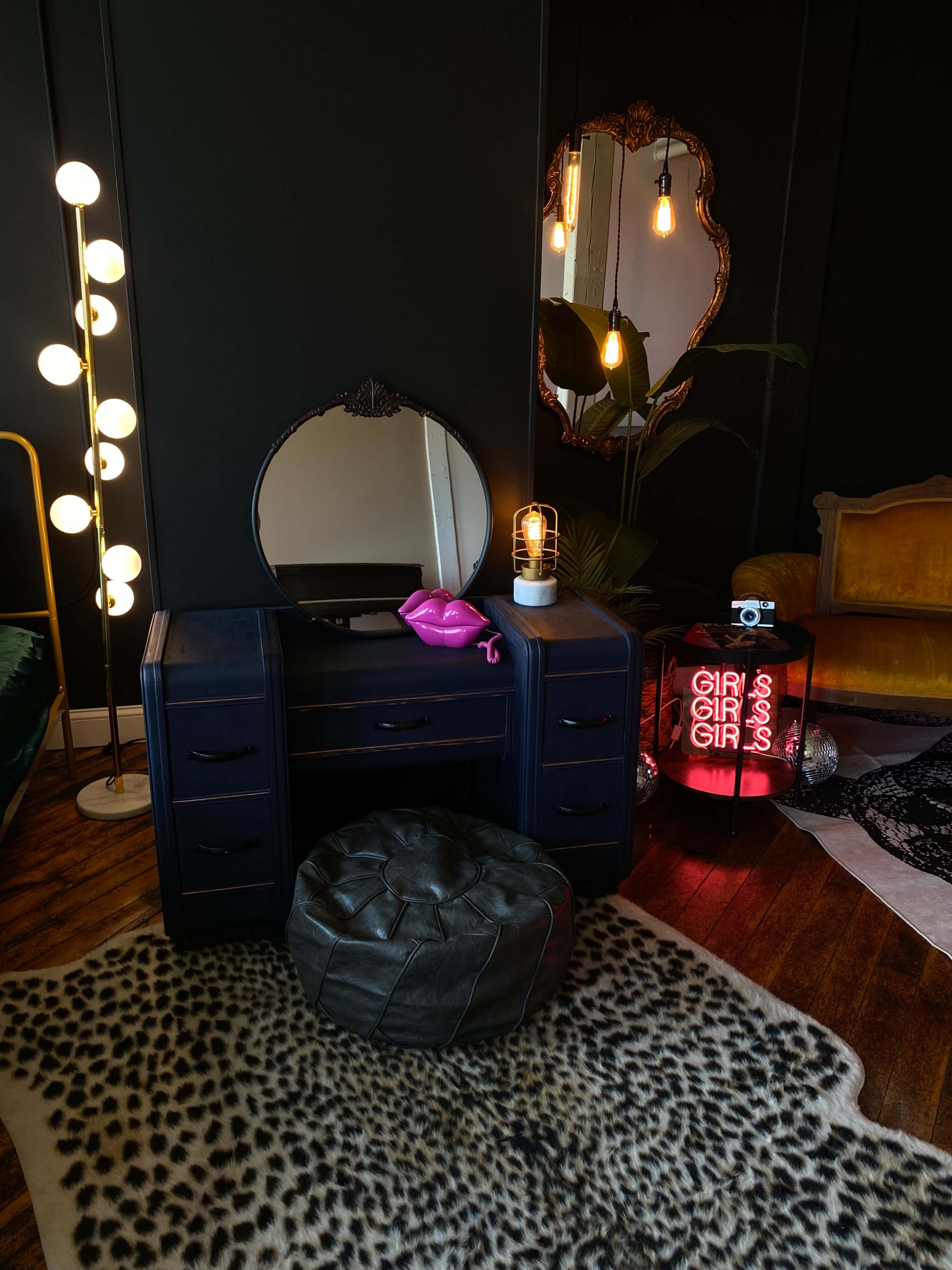 CJ Boudoir | boudoir and branding, nashua, NH | Production | Peerspace