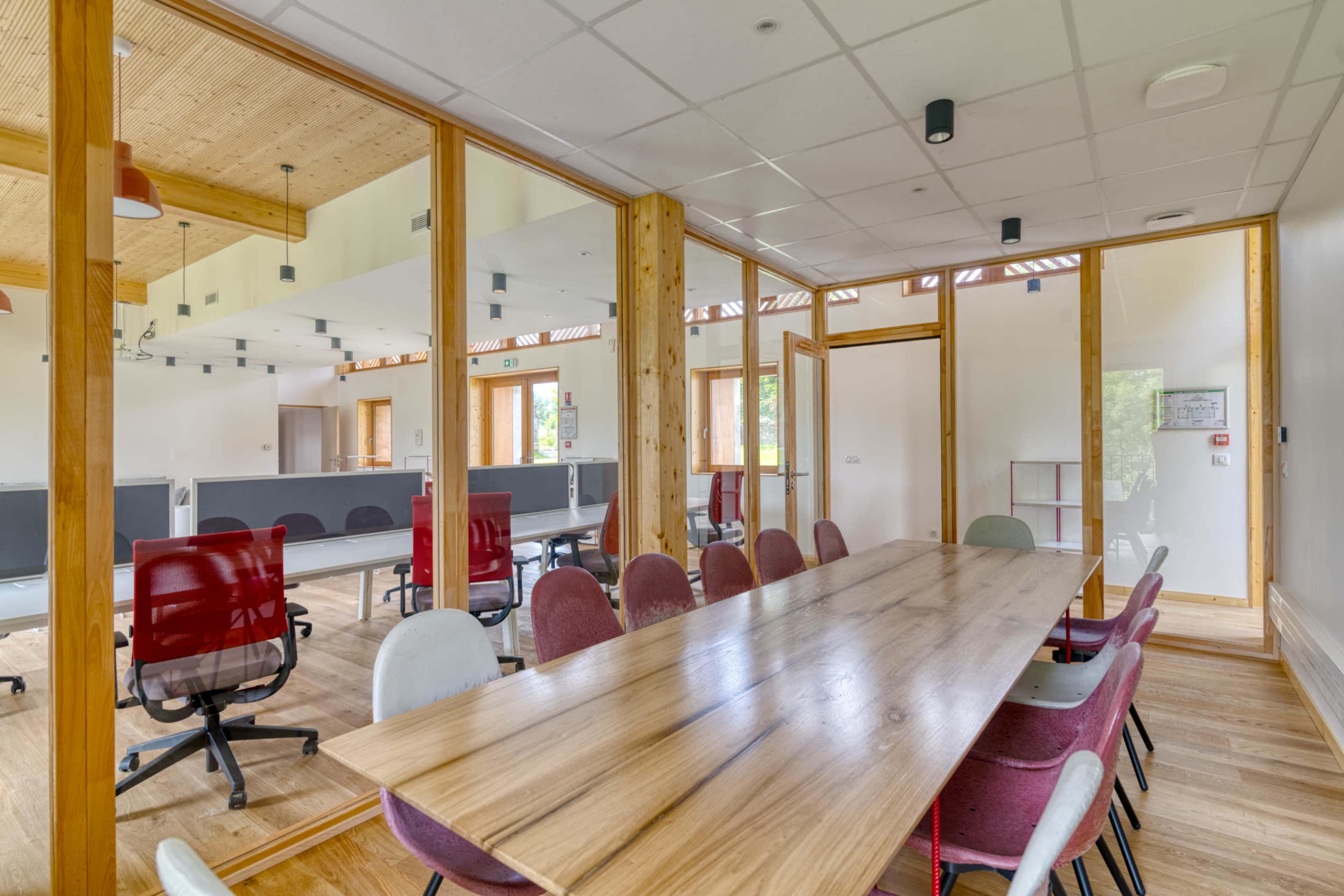 La Résidence INCO | Grande salle de réception lumineuse en pleine ...