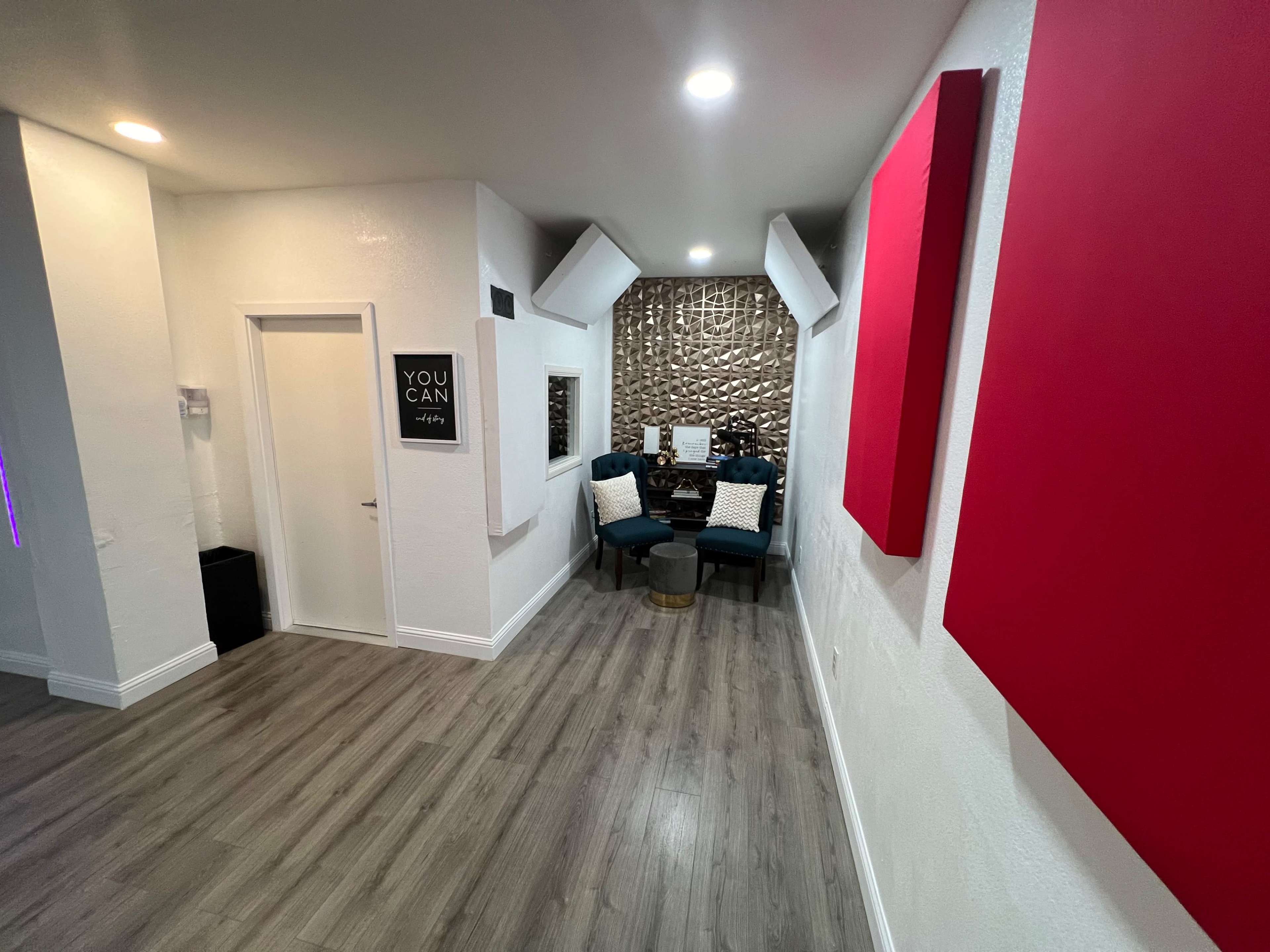 Multi-Use Podcast Room, Sacramento, CA | Off-Site | Peerspace