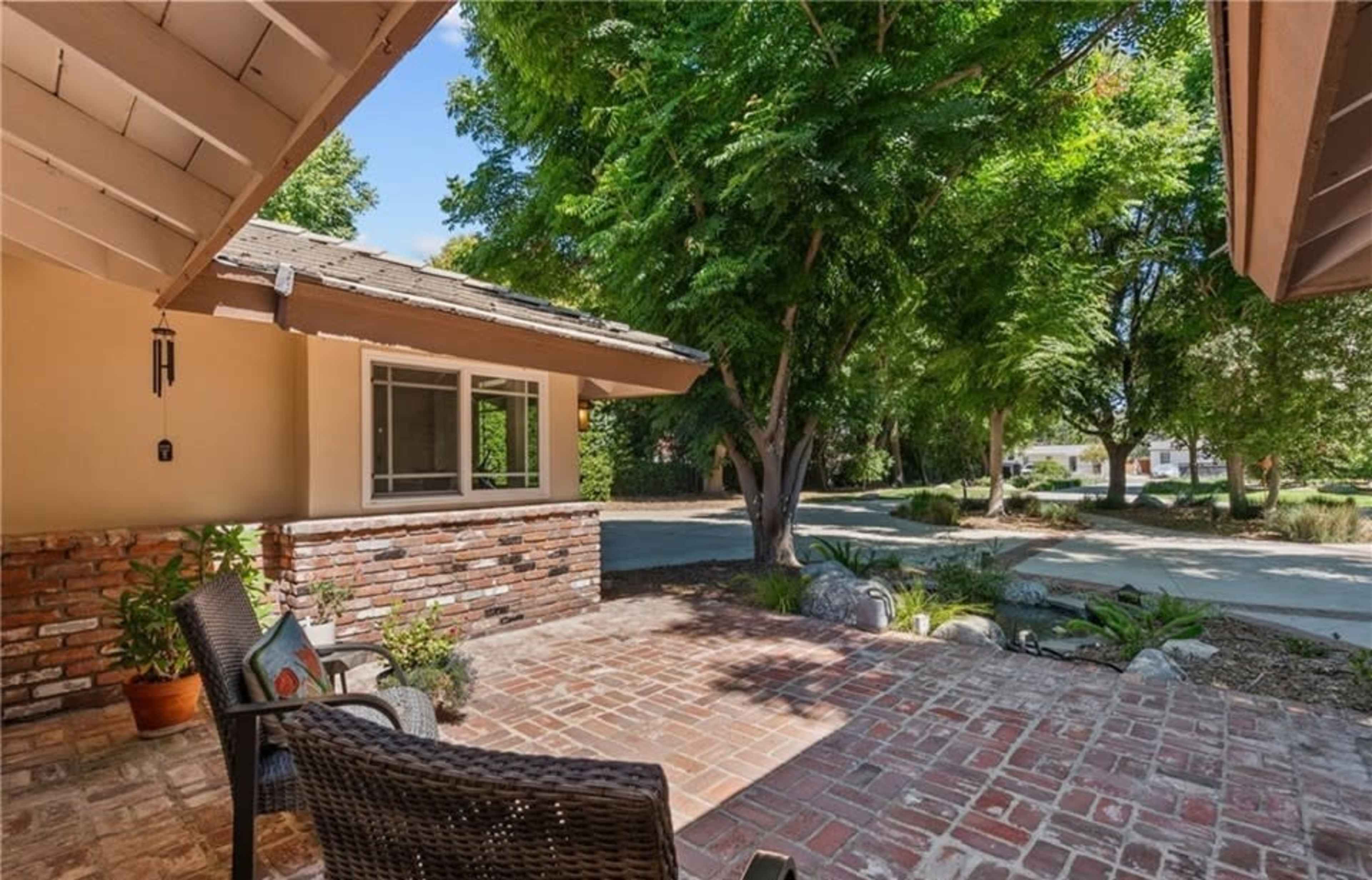 Olive and Oak | Olive and Oak: 1 acre in Placerita Canyon, SANTA ...