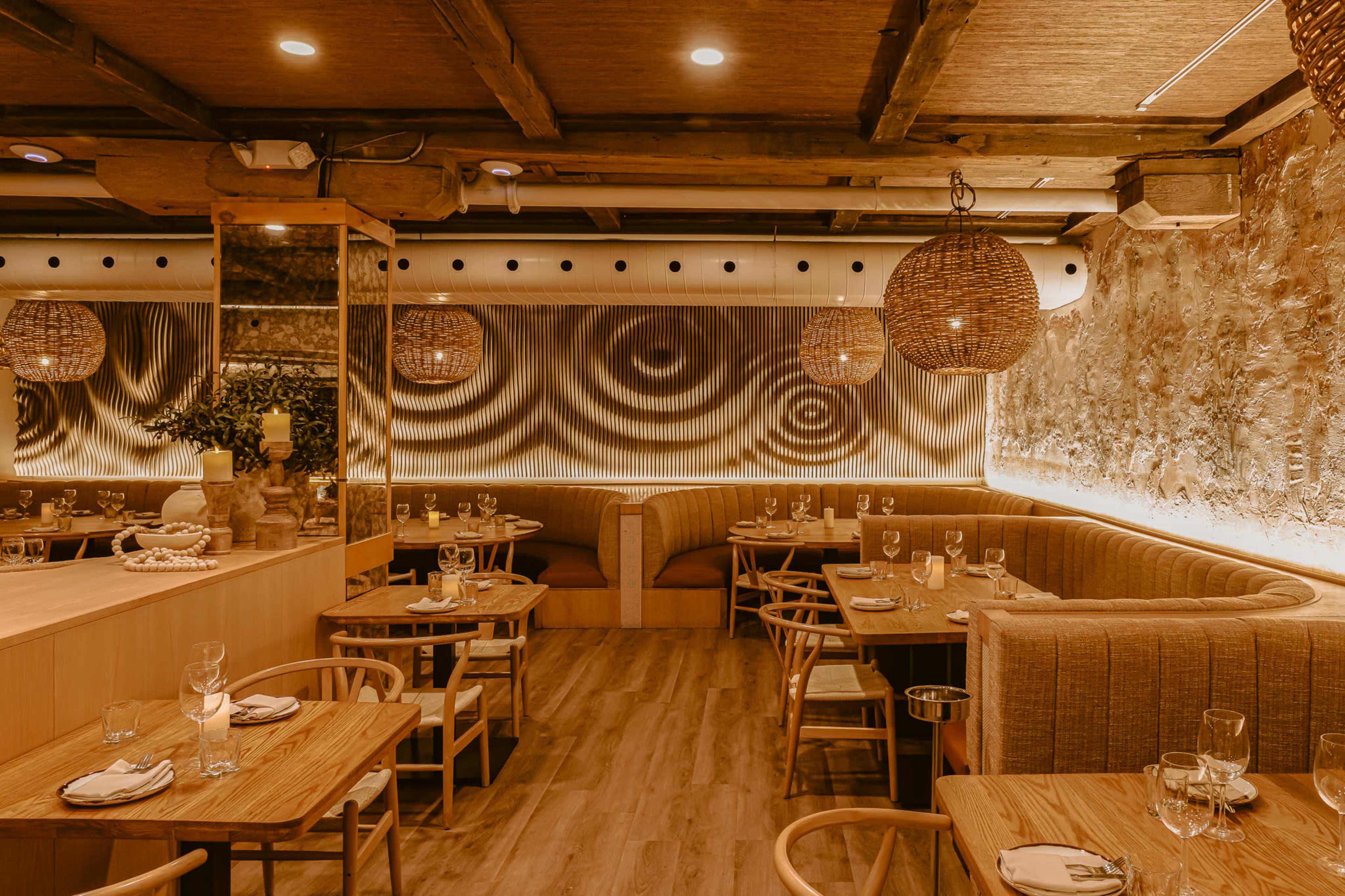 Host Nest | Myth Restaurant, Toronto | Production | Peerspace