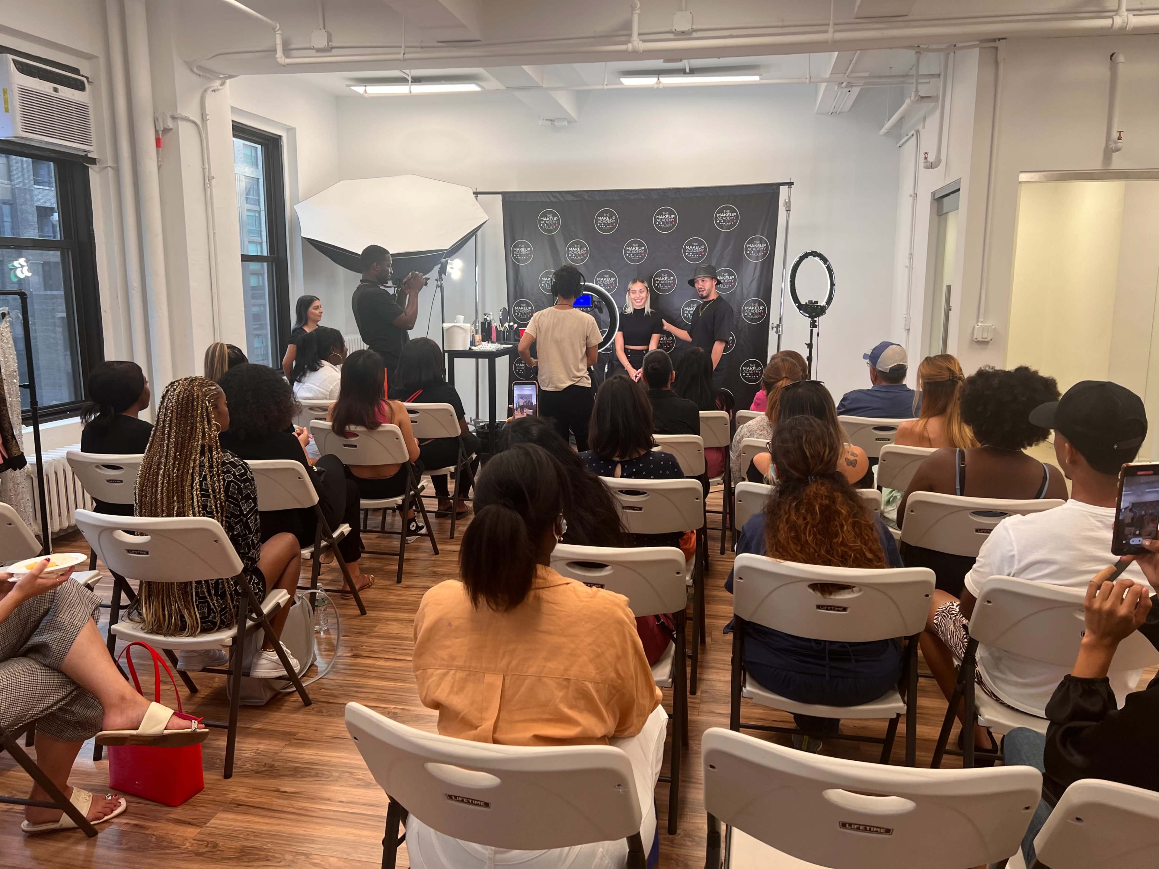 The Makeup Academy NYC | Beautiful Midtown Manhattan Studio with ...