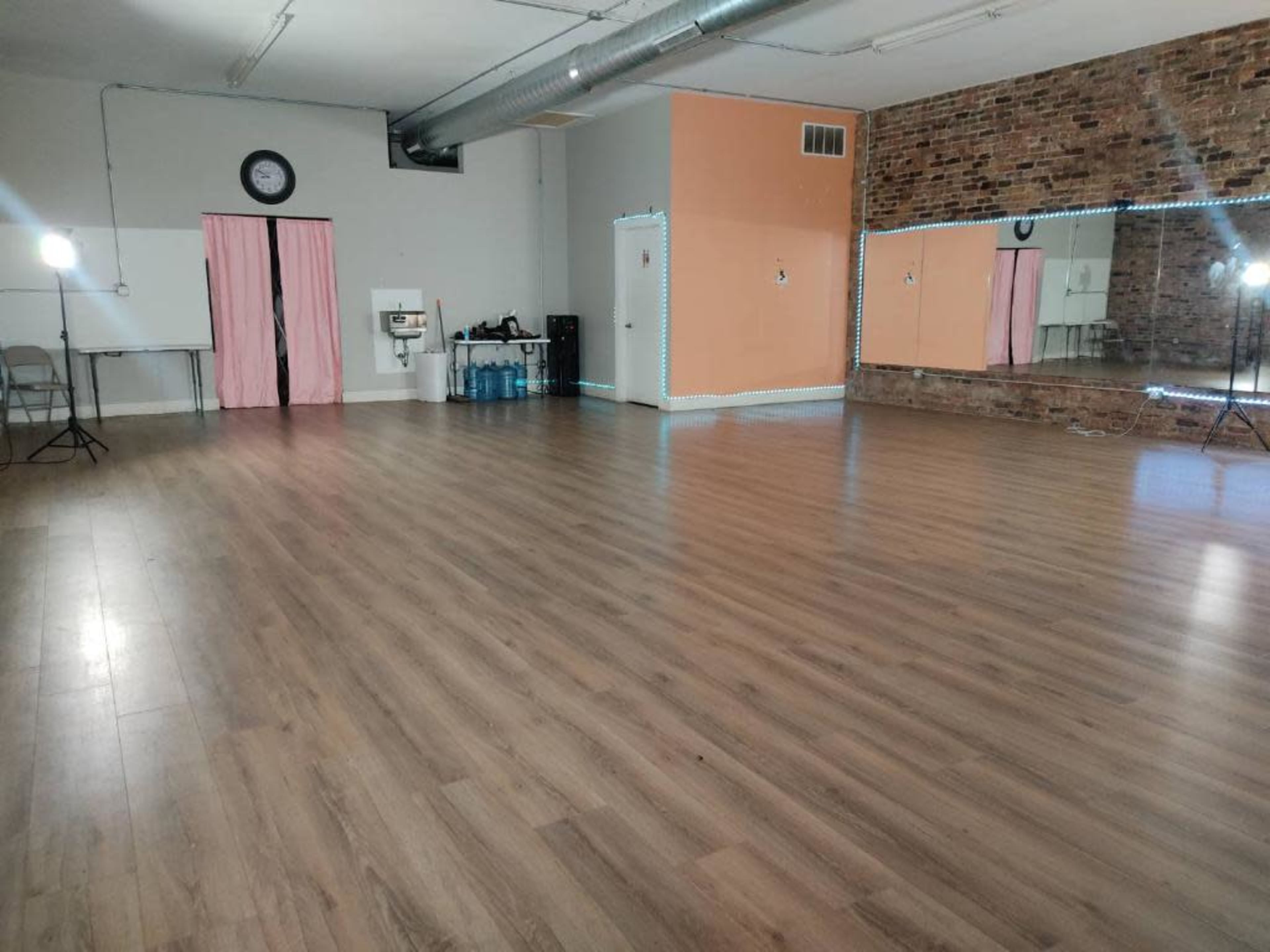 Indie Media Studios | Dance Studio with Large Space, Chicago, IL ...