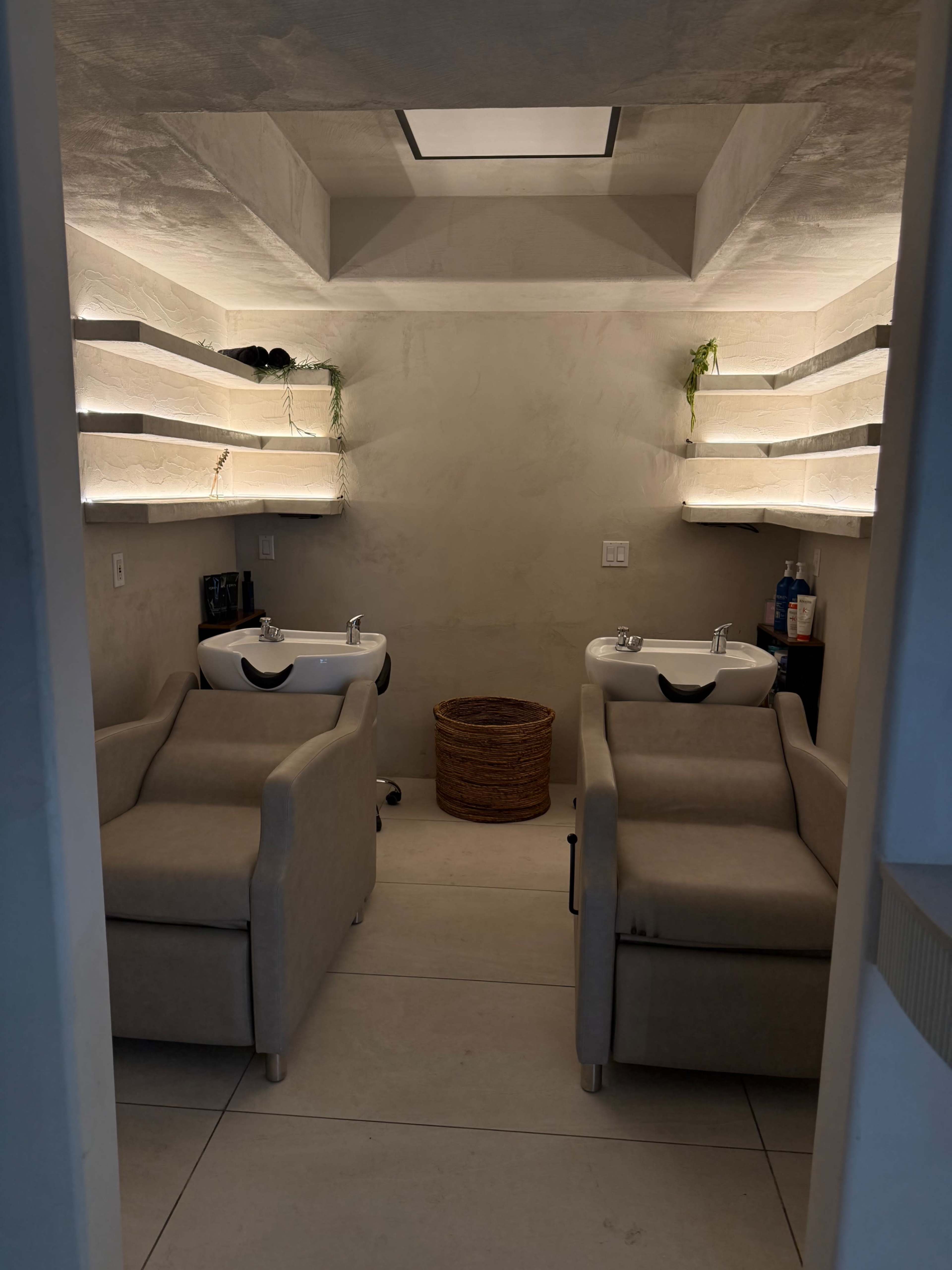 Elevated Hair Salon + Event Space, Santa Monica, CA | Production ...