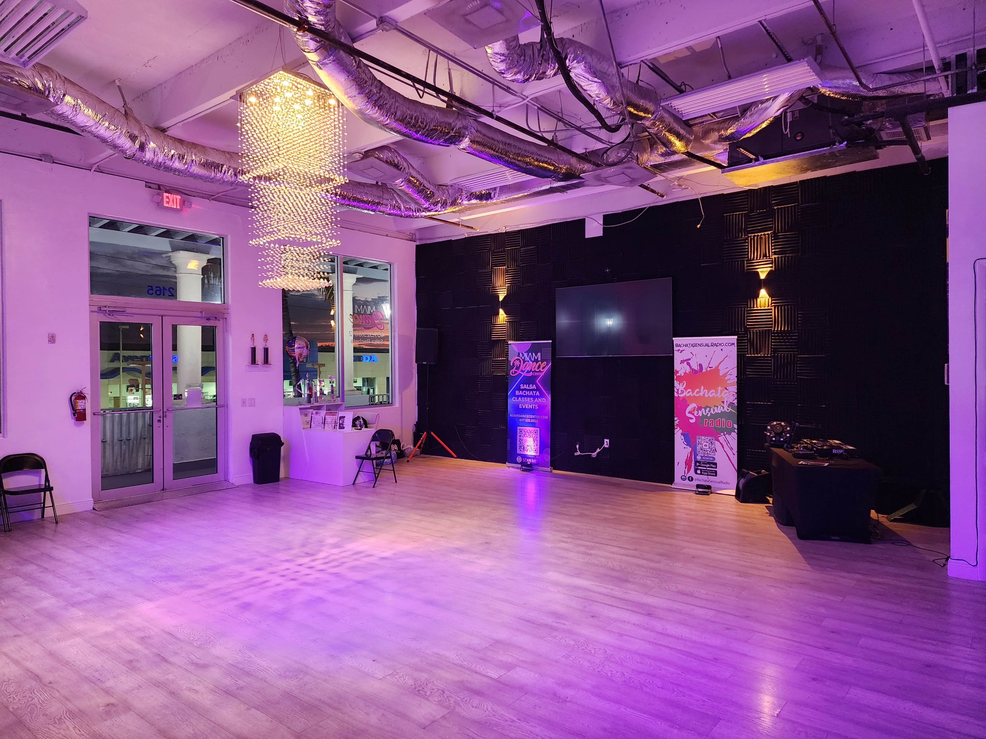 Beautiful Dance Studio/ Event Center with high ceilings, North Miami ...