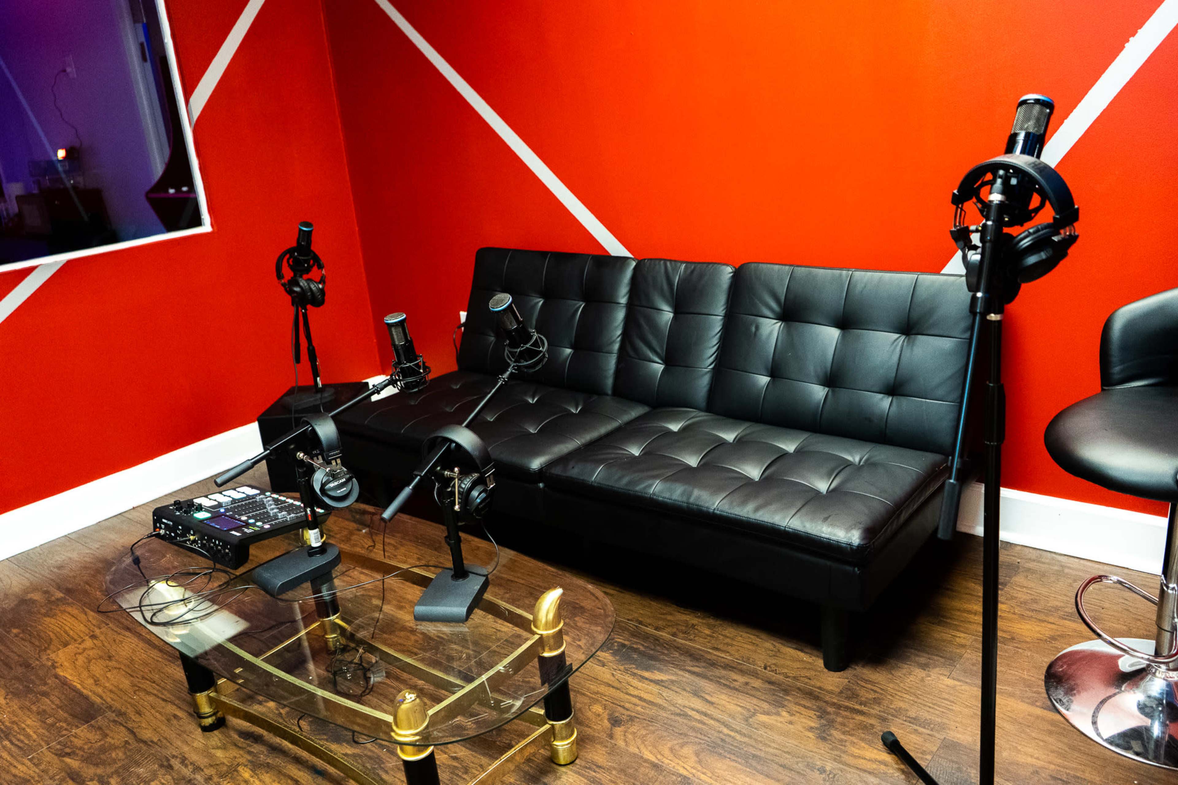 Atlanta Luxury Podcast Space, Marietta, GA | Production | Peerspace