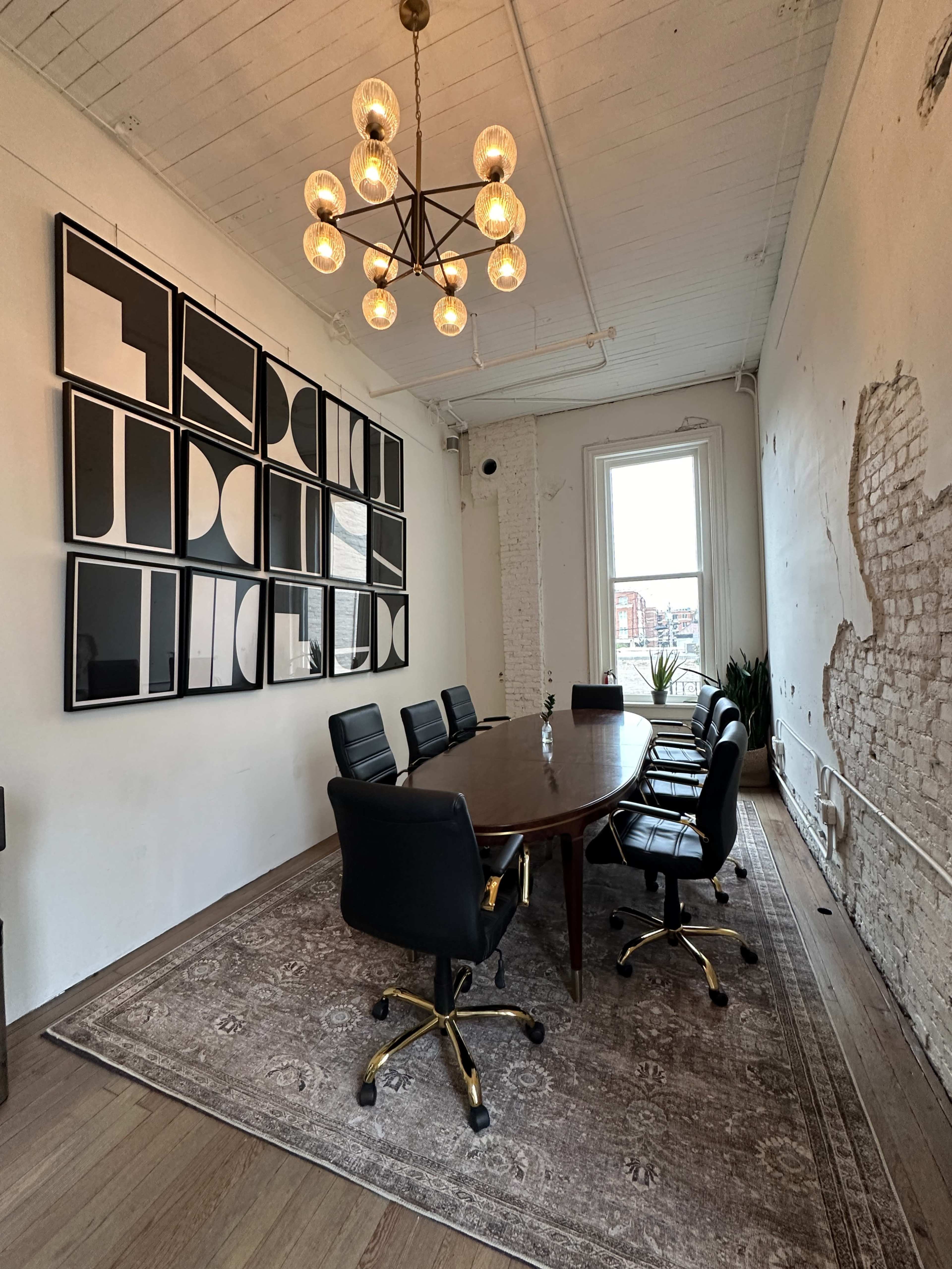 Modern Atelier Studio 3, Franklin, TN | Off-Site | Peerspace