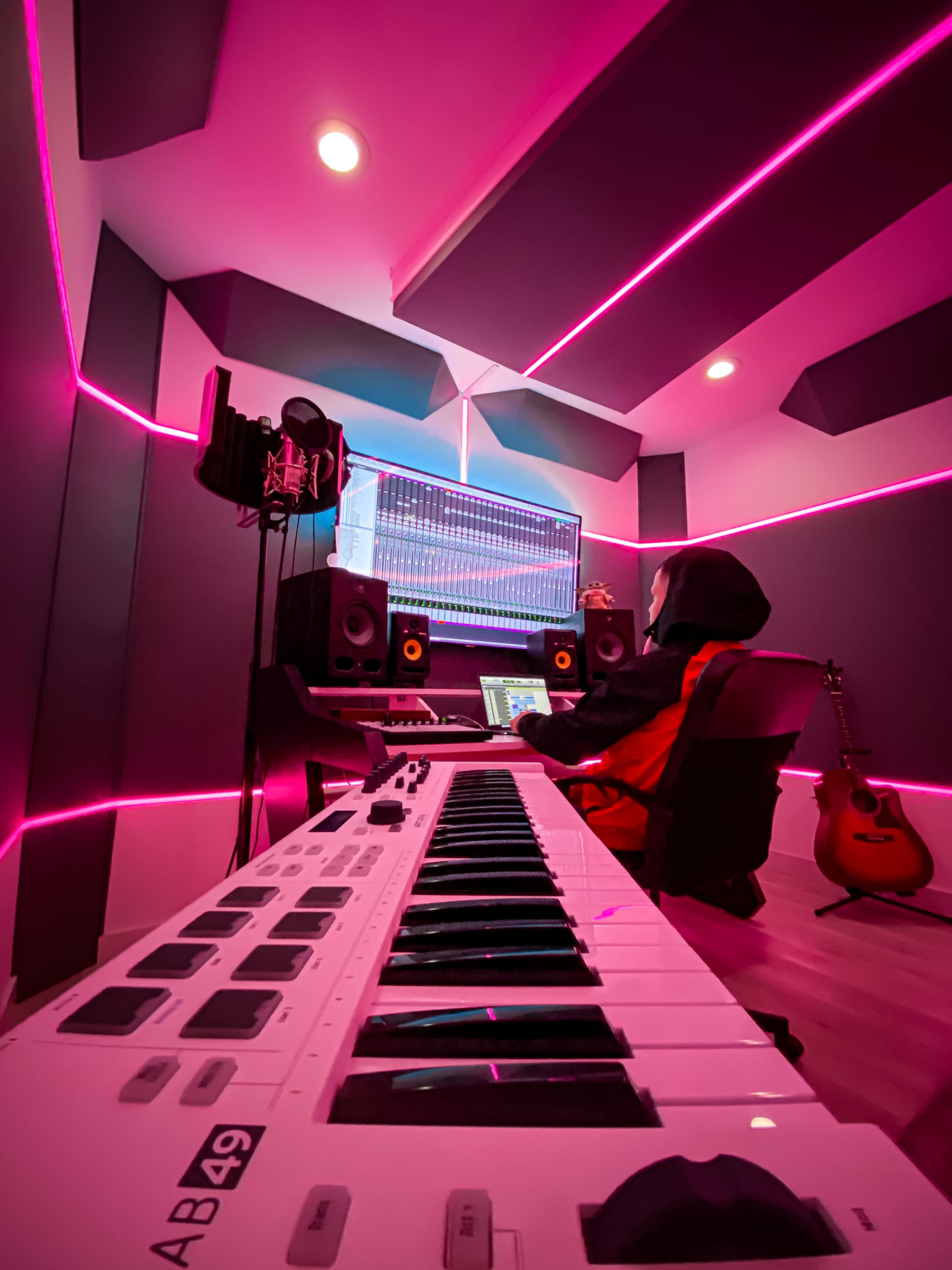 One Music Records Inc | Creative Recording Studio for Music in Miami ...