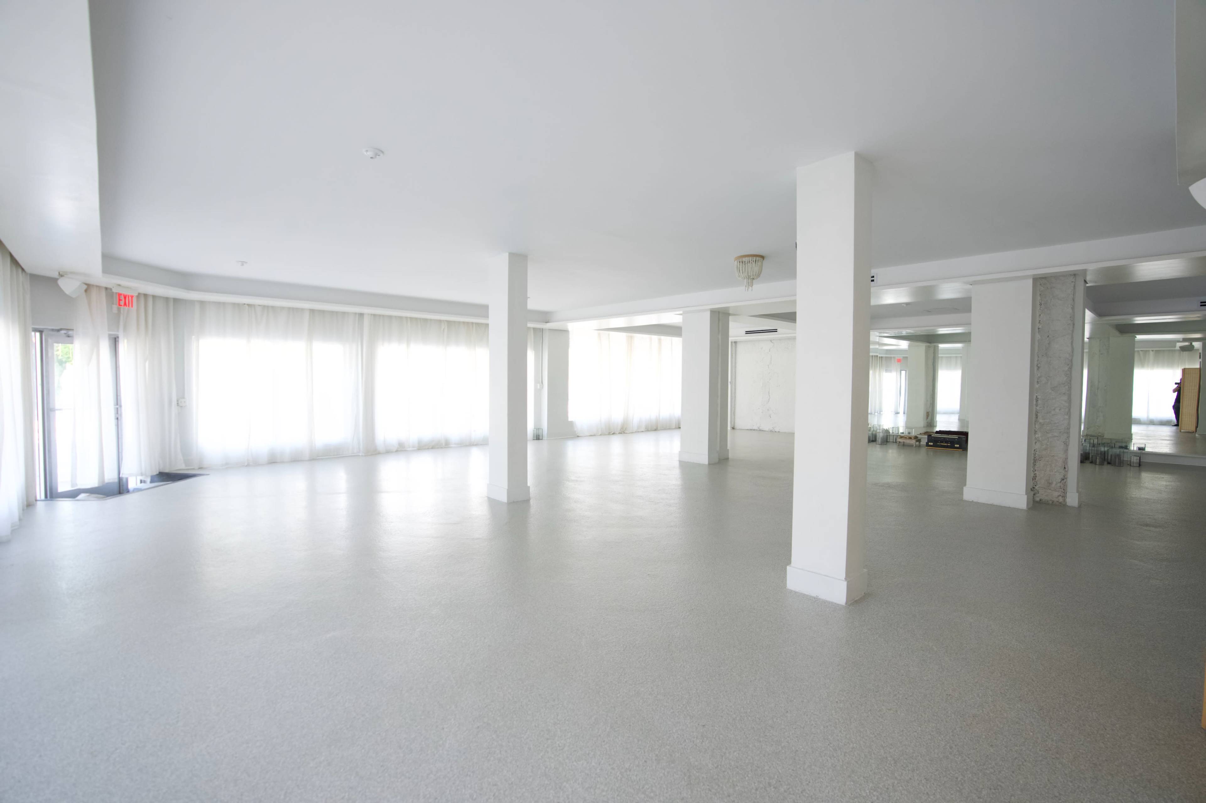 Hanu Yoga Studio | Minimalist, Boho Chic Wellness Studio in the Heart ...