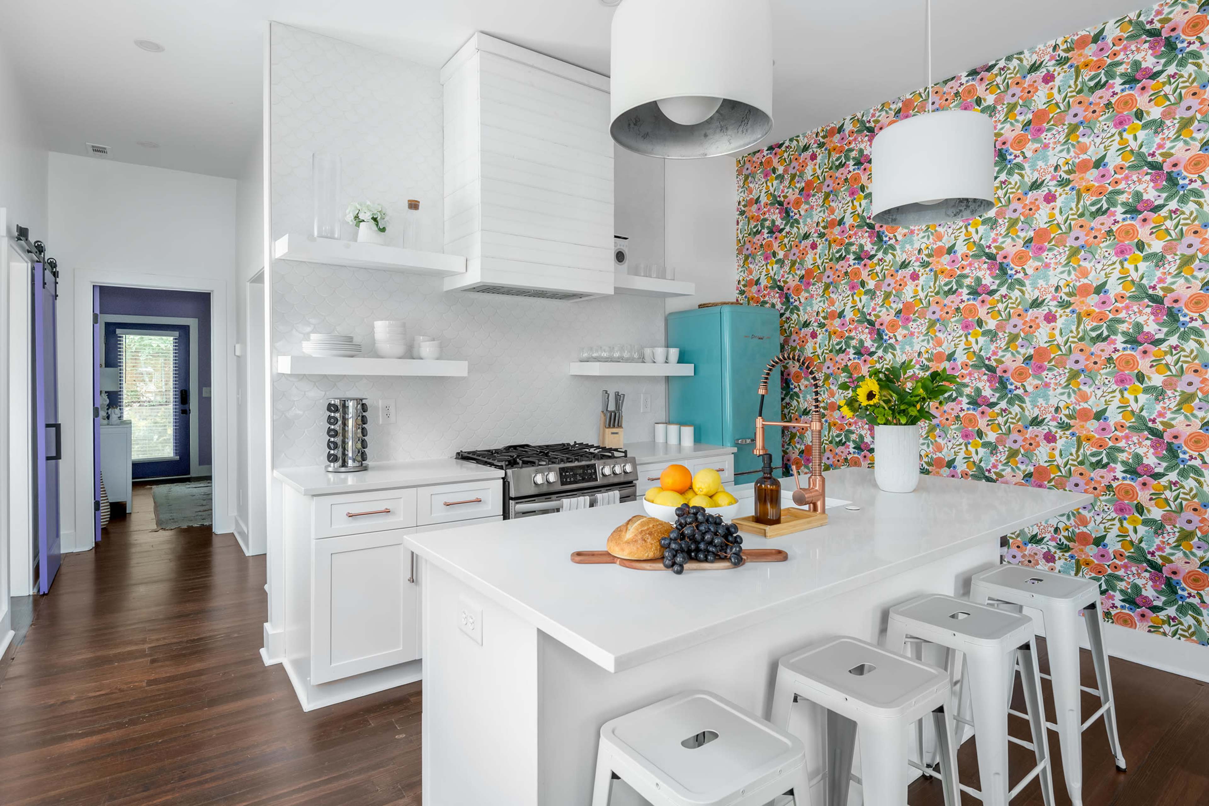 Violet Fizz | Girly Dream Duplex in Hip Cabbagetown, Atlanta, GA | Off ...