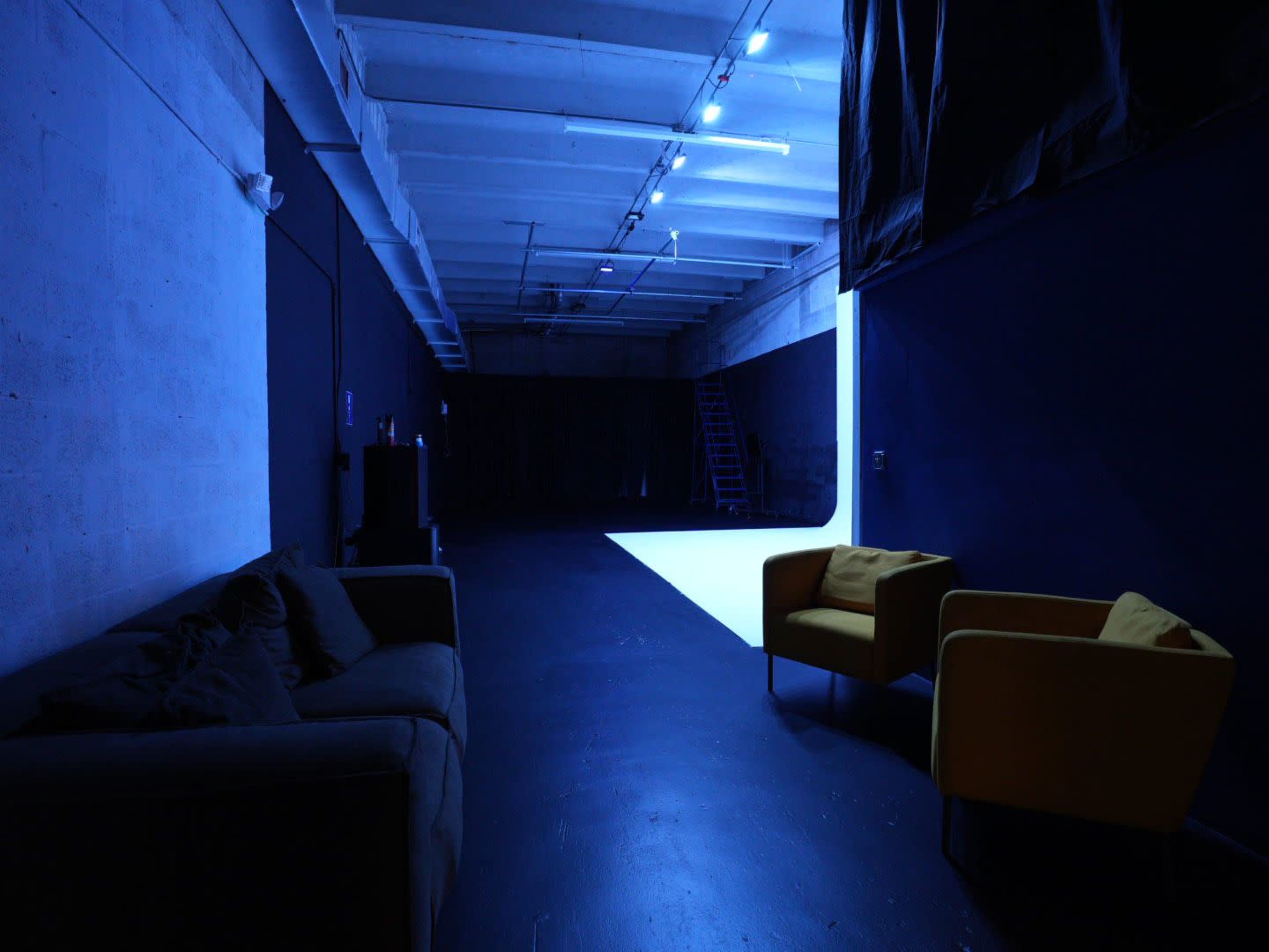 Versatile Studio with Infinity Wall, miami, FL | Production | Peerspace