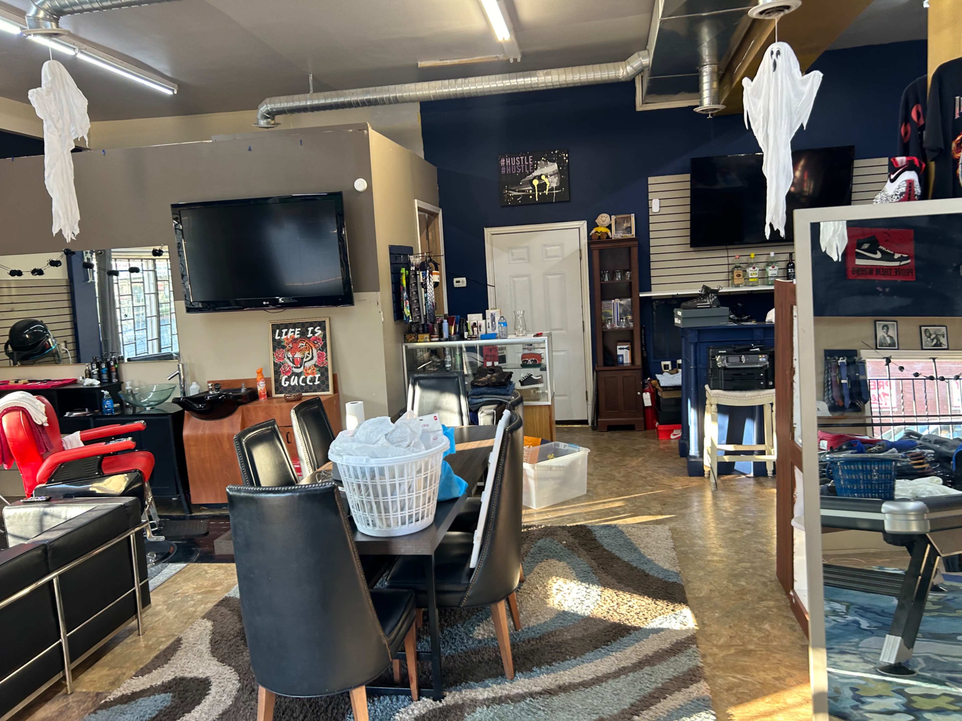 The Lounge & Showroom: Perfect for Pop-Ups, Events, and More, Buffalo ...
