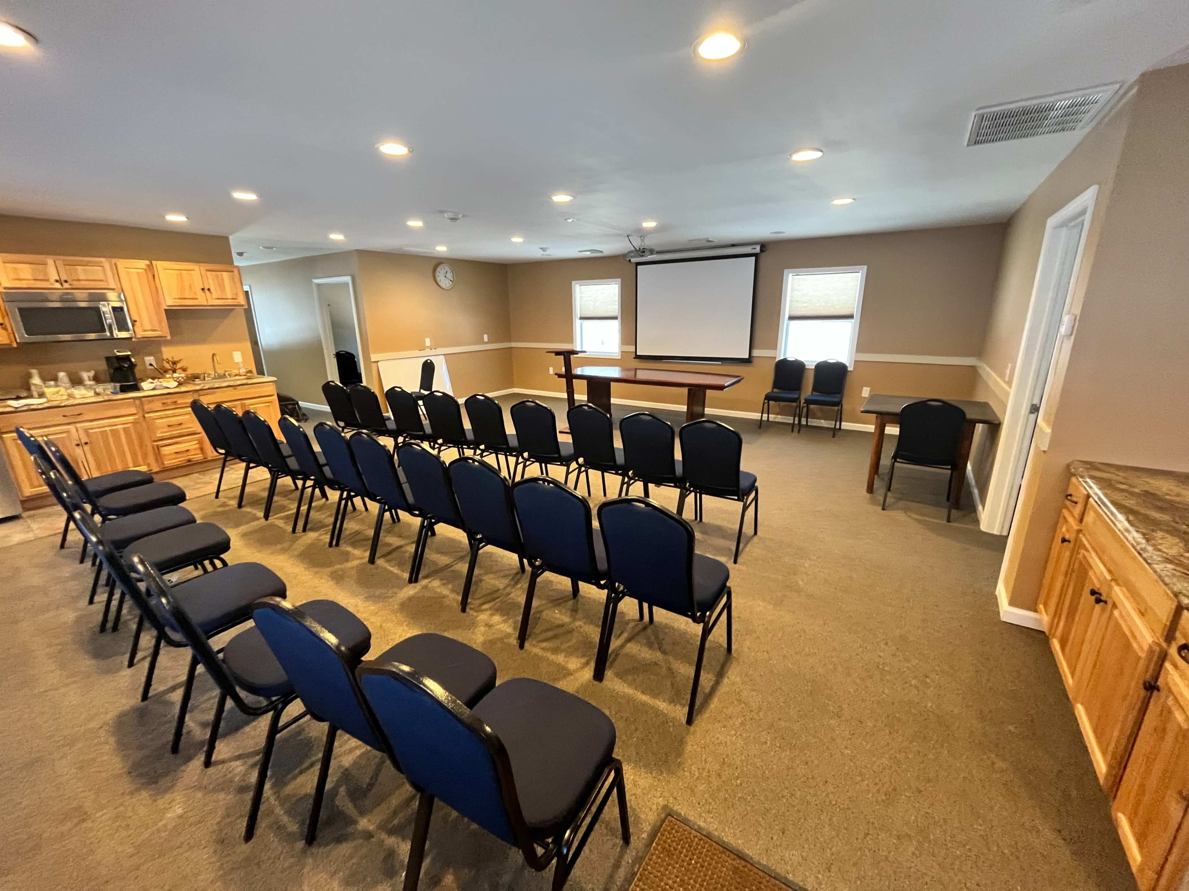 Multipurpose rooms in beautiful resort/retreat setting, Milan, NY ...