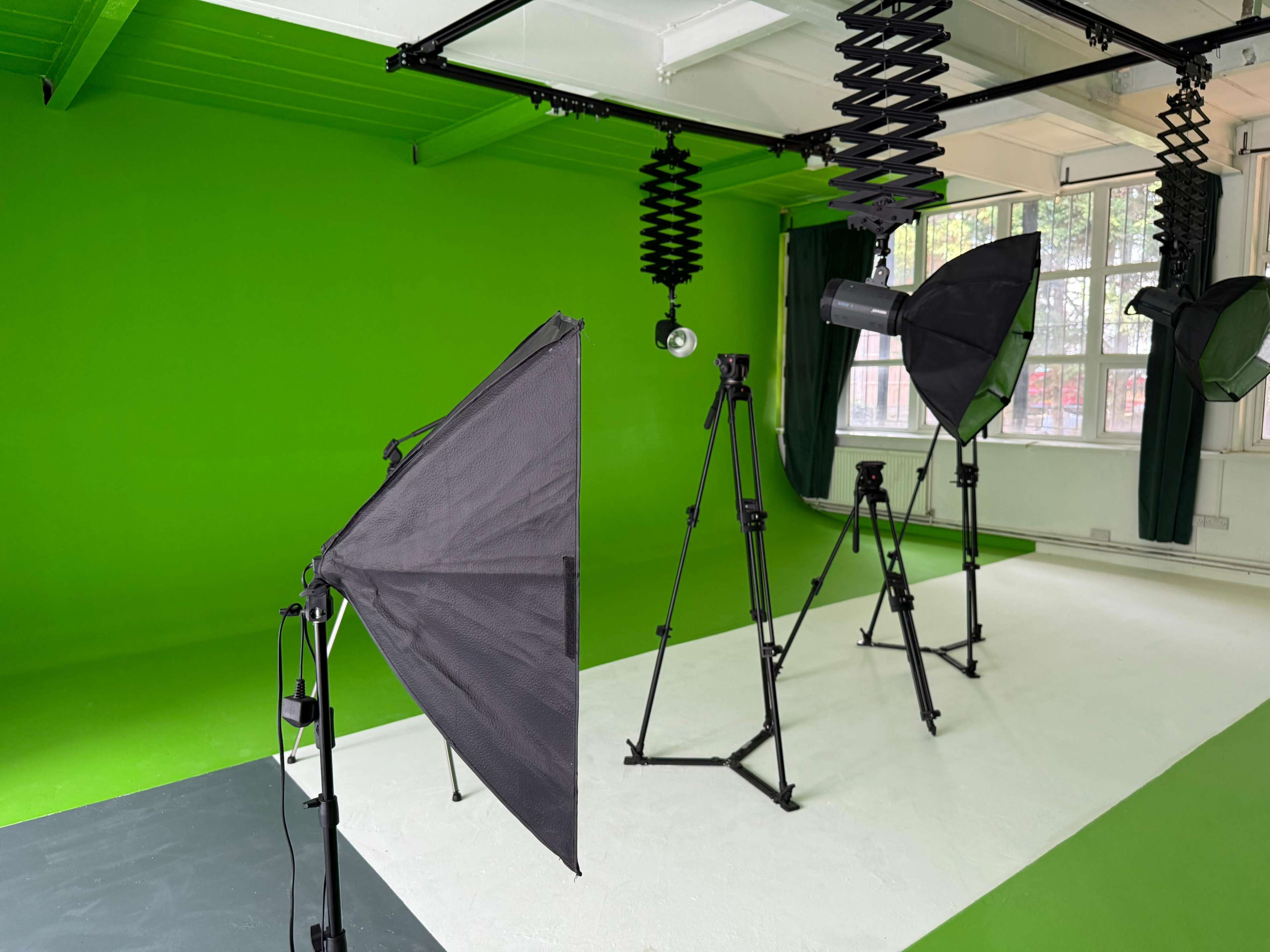Coles Green Studios | Green Screen Space, London | Production | Peerspace