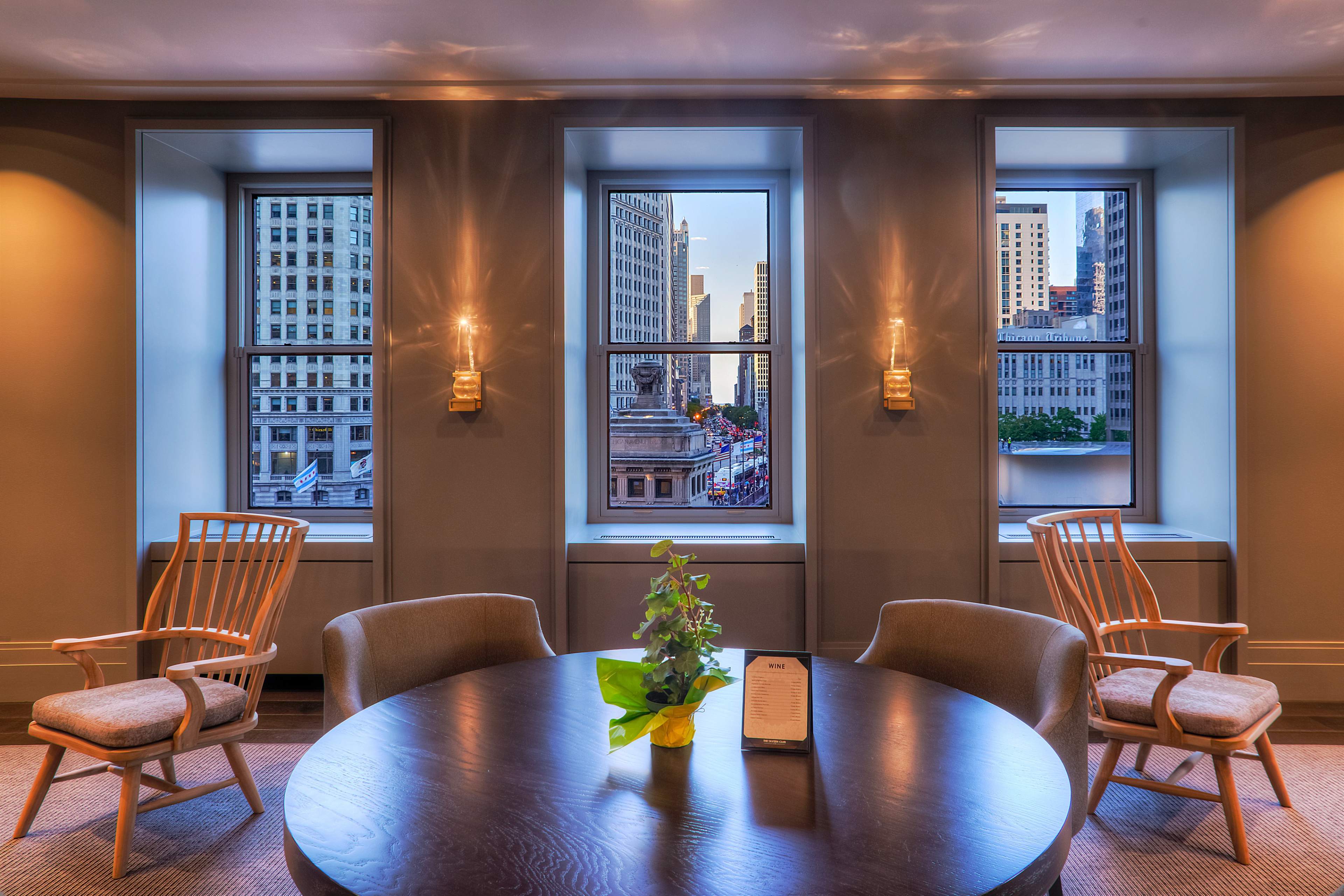 The Tavern Club at 333 | Modern Luxuries Meet Exceptional Views at ...