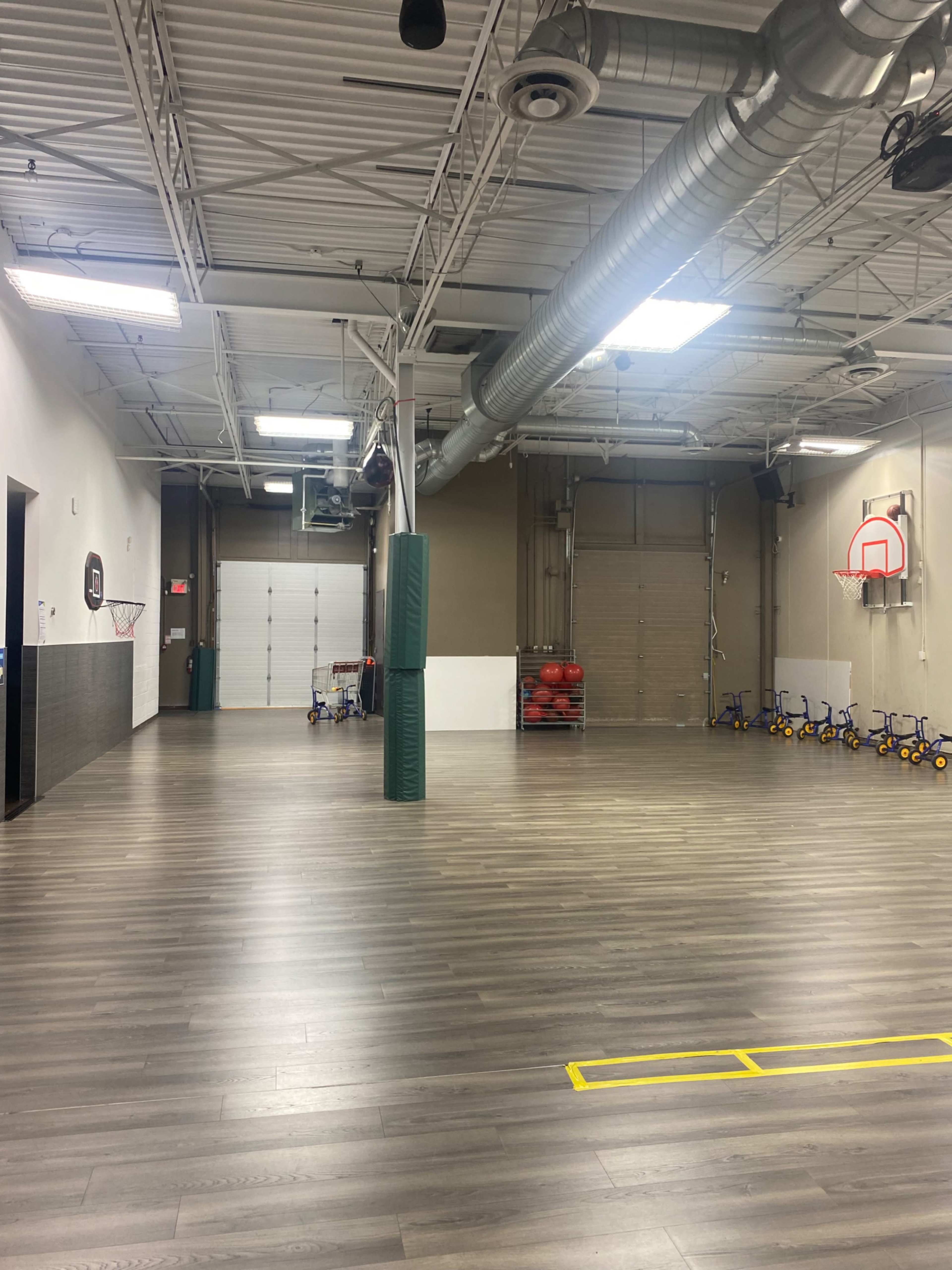 Sunny studios | Large mixed used open concept studio with high ceilings ...