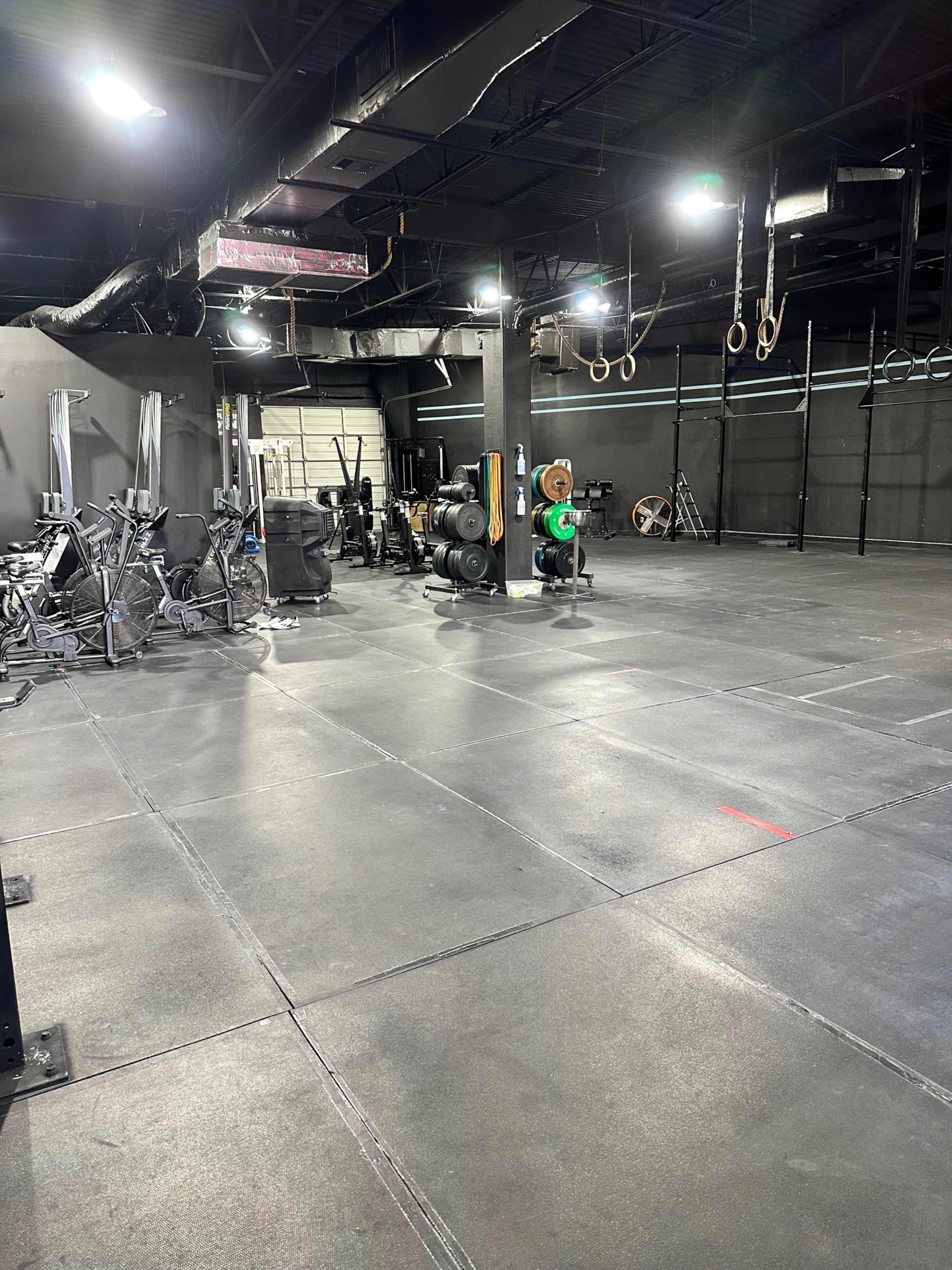 Clutch City Community Fitness | crossfit gym with extra space with ...