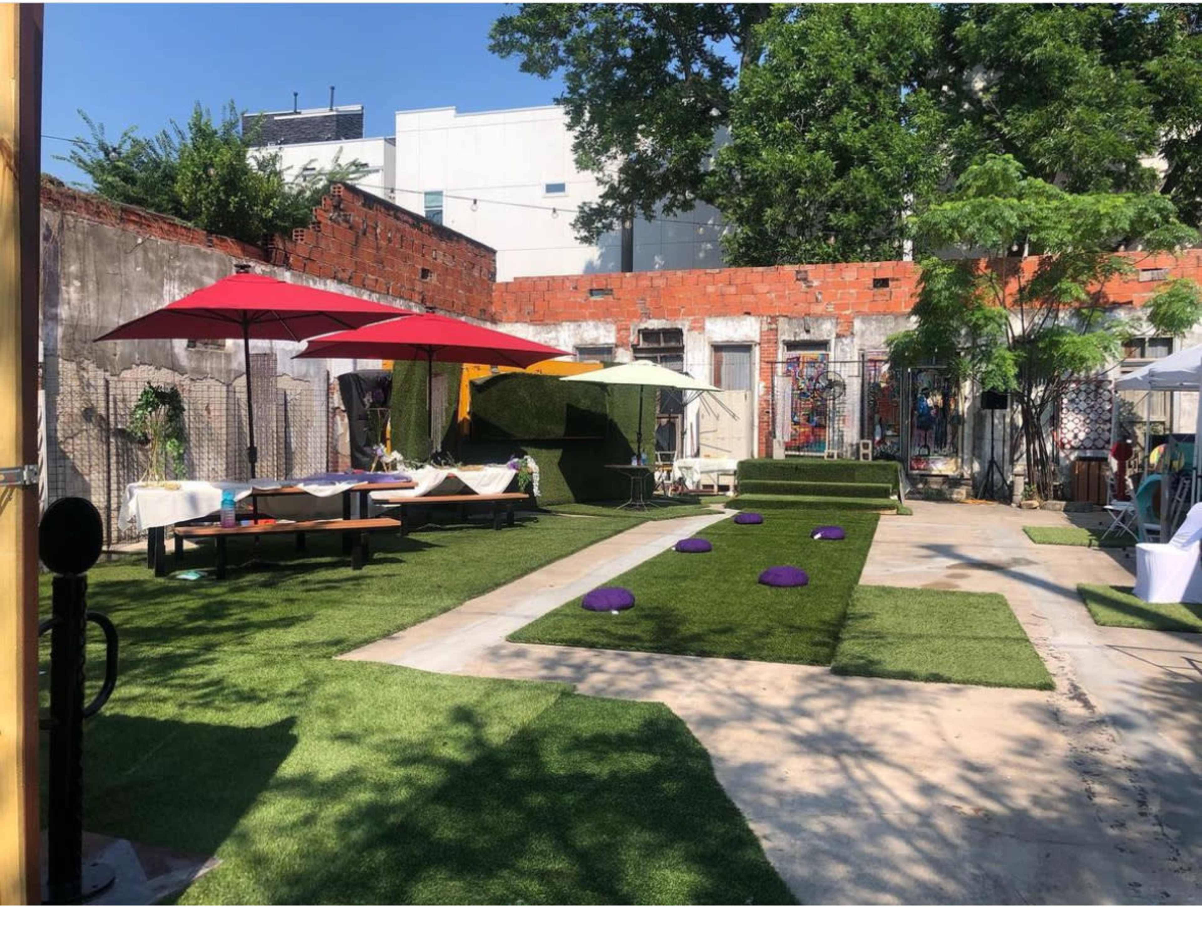THE POP UP PLACE | Open aired rustic, Outdoor event space in Midtown ...
