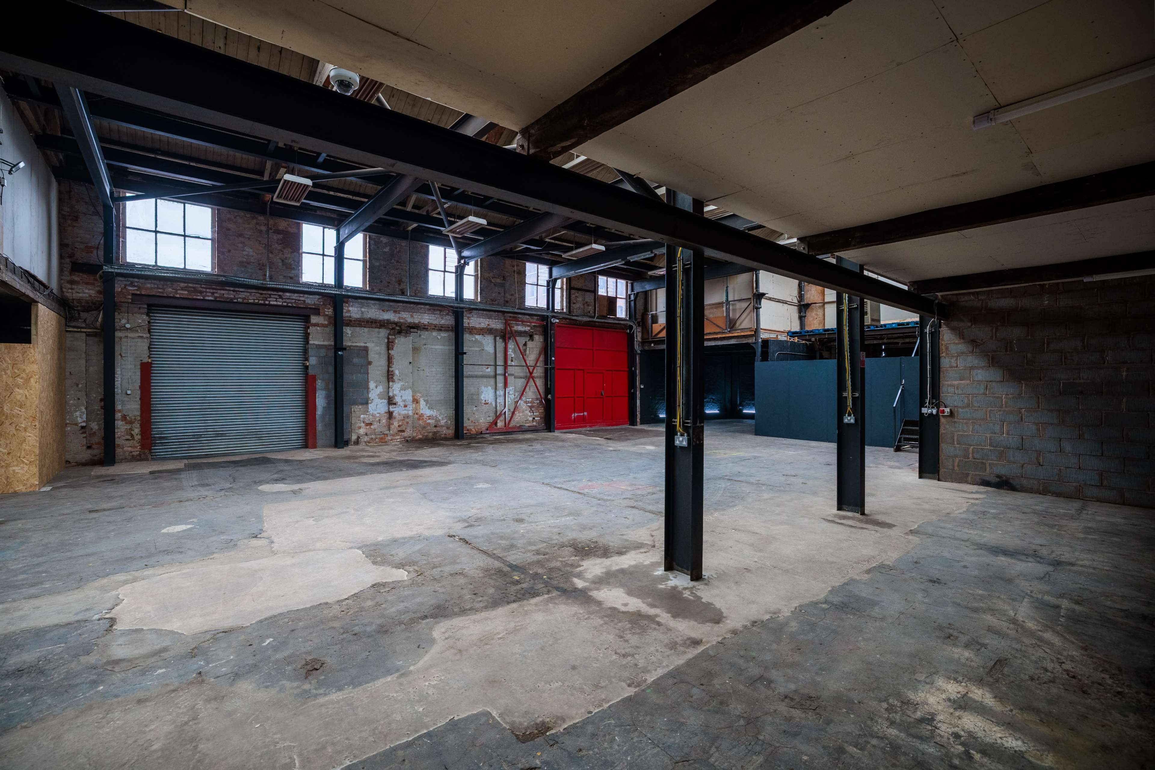 Concept Haus | Warehouse studio with infinity cove, Salford | Production | Peerspace