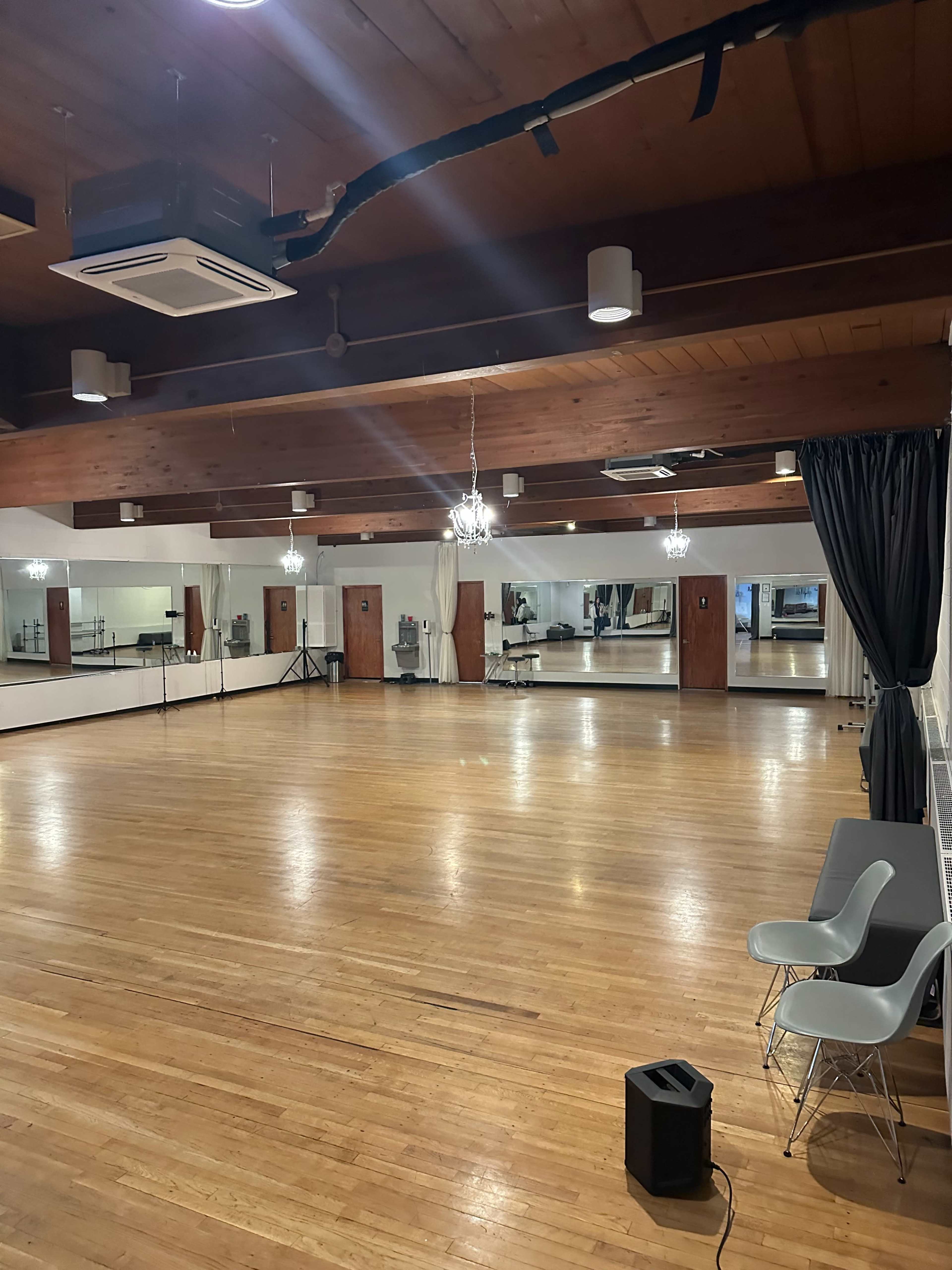 Star Dance School | Boston Spacious Dance Studio, Brighton, MA | Off ...