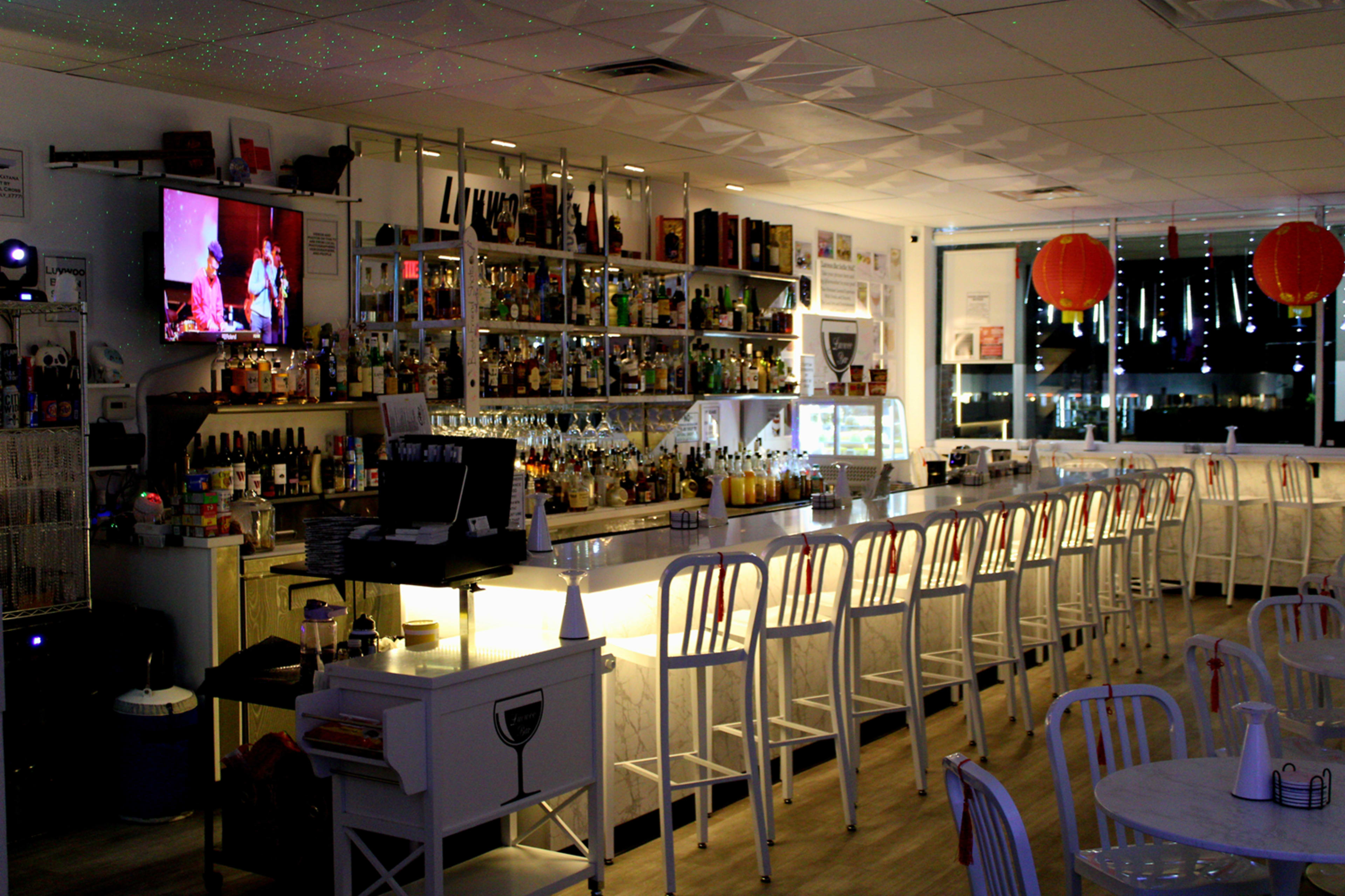 Artsy Eclectic Craft Cocktail Bar, Saint Louis, MO | Production | Peerspace