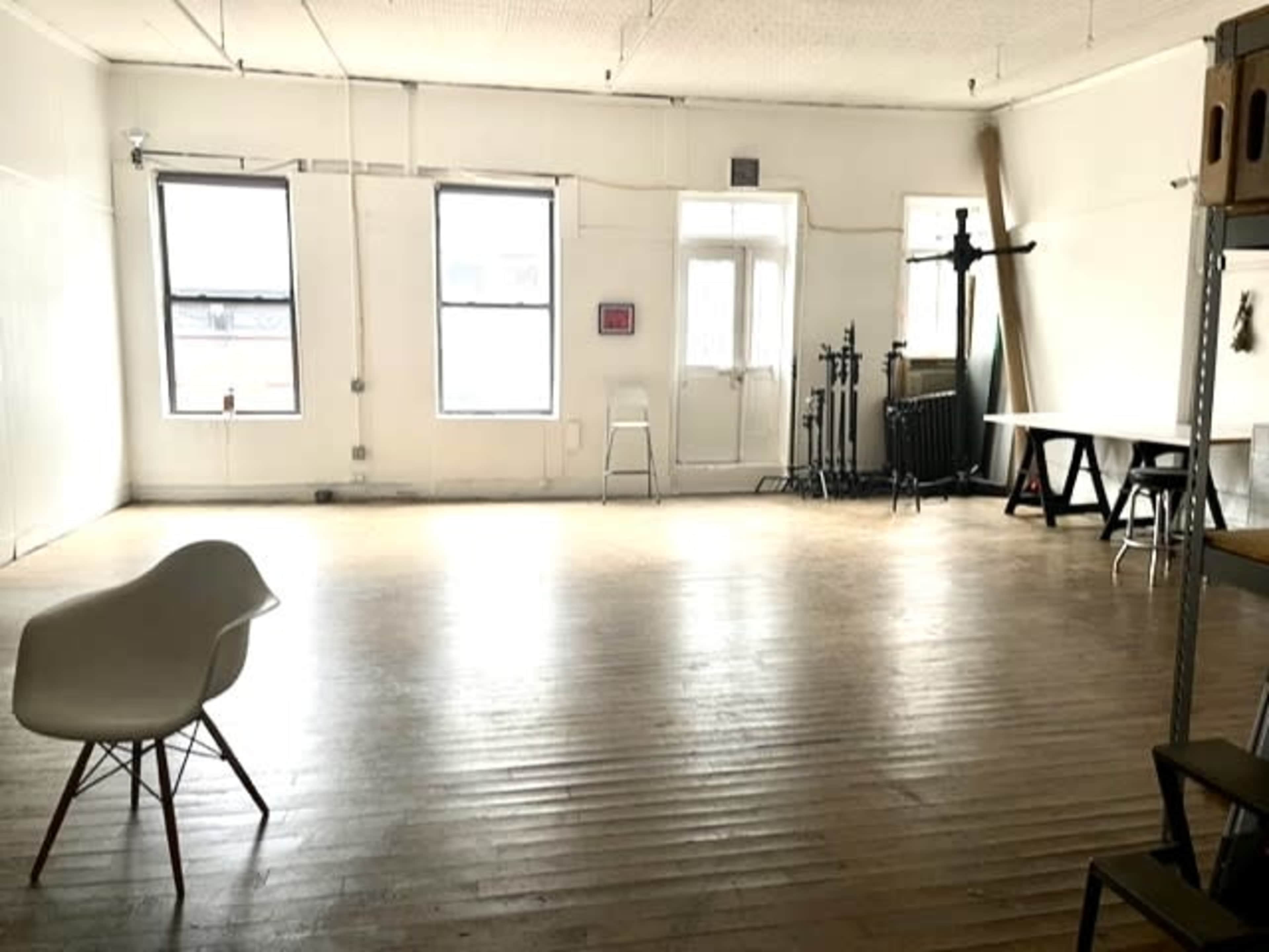 Character rich, light filled New York Style loft PHOTO STUDIO rental ...