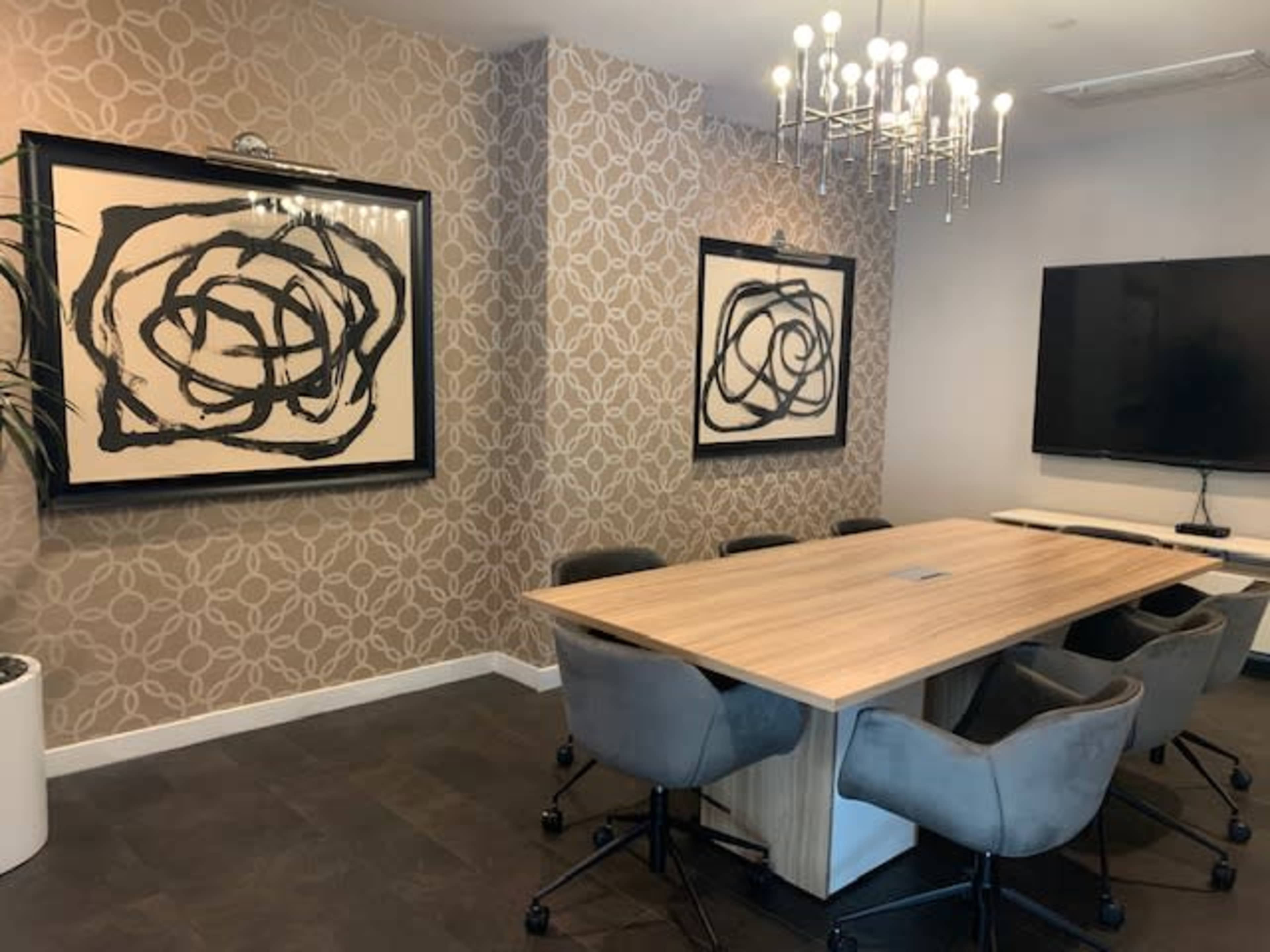 Modern and private conference room space, Los Angeles, CA | Production ...