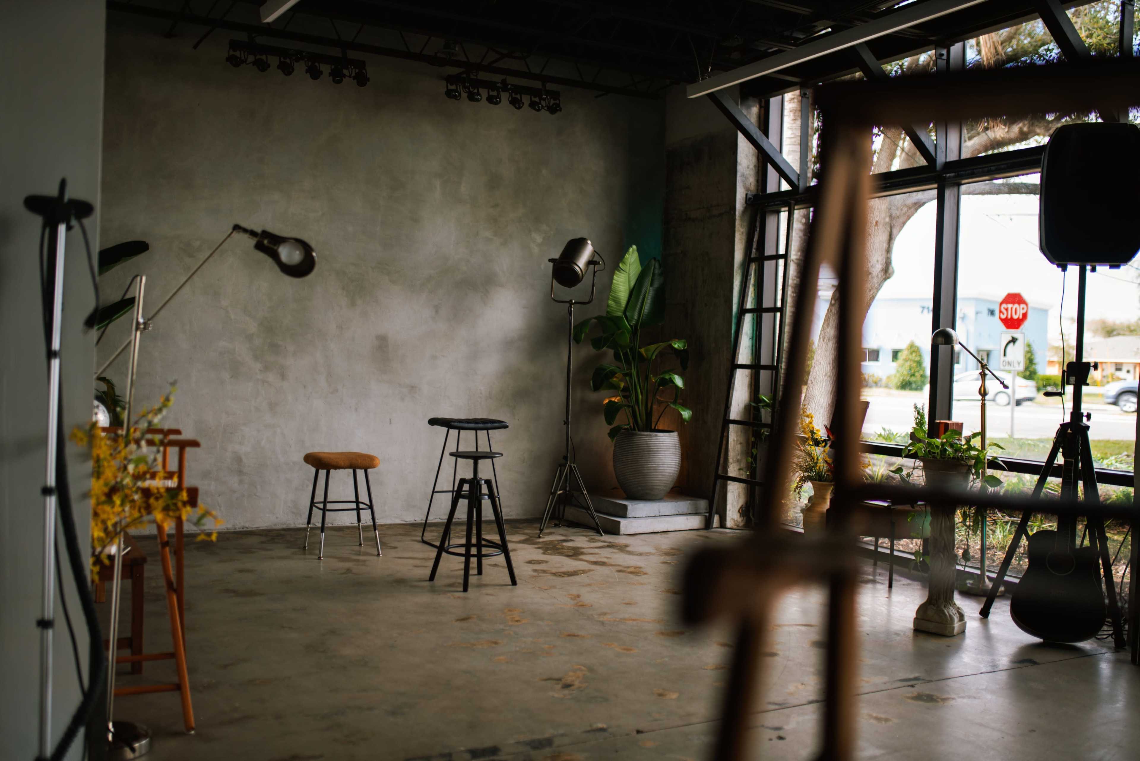 Momentum Studios | Spacious Modern Industrial Daylight studio & Luxury ...